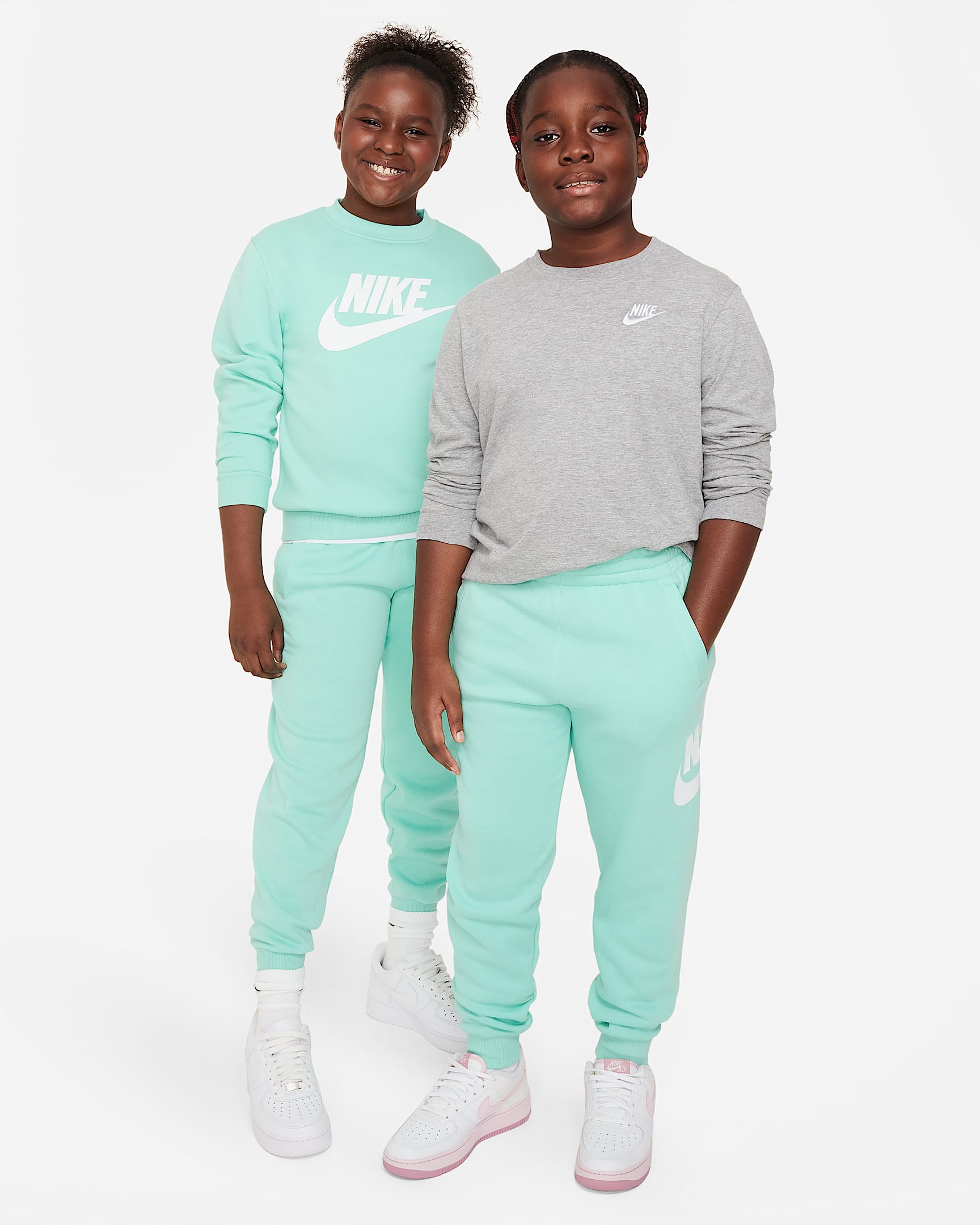 Nike Club Fleece Big Kids' Joggers (Extended Size). Nike.com