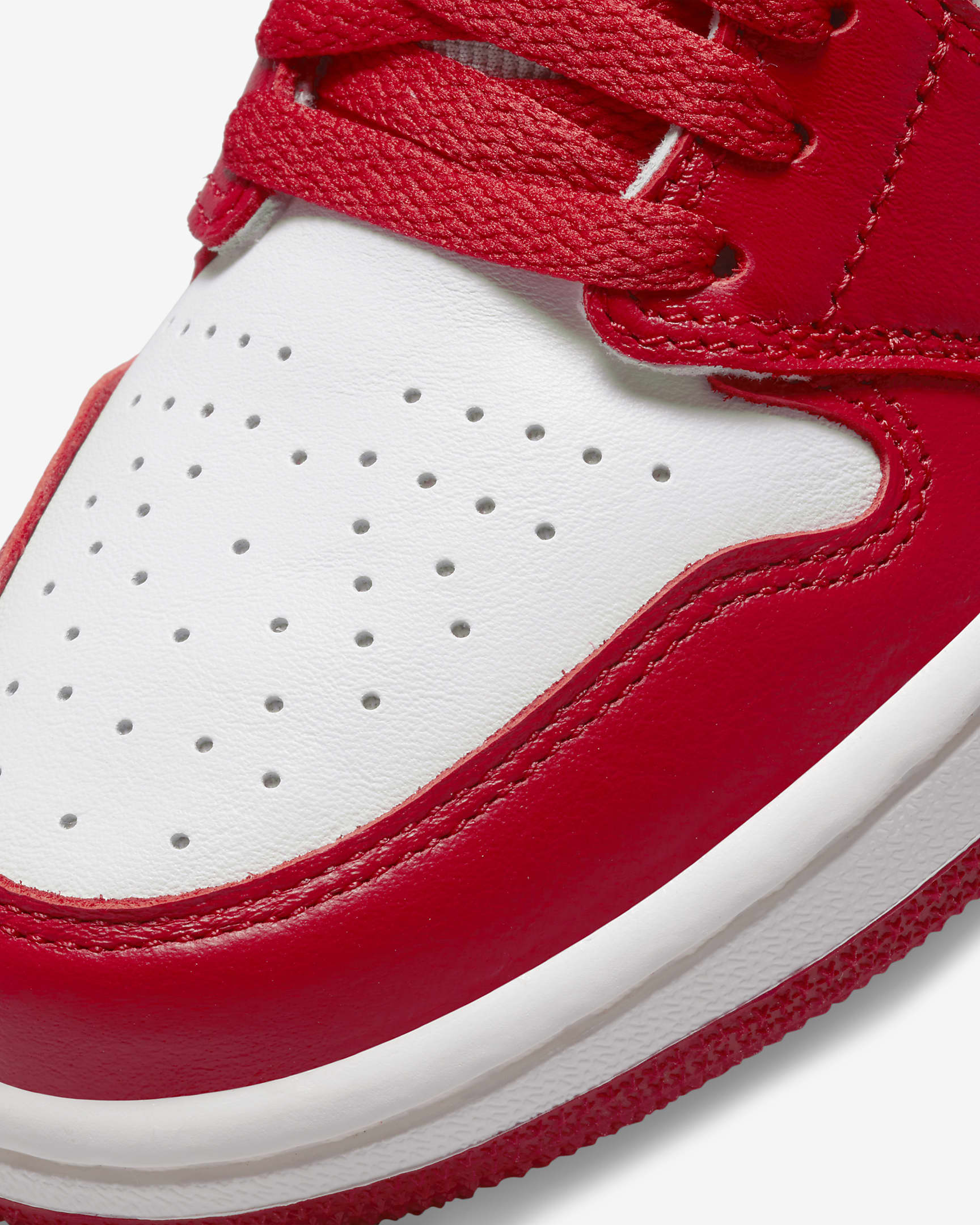 Air Jordan 1 Retro High OG női cipő. Nike HU