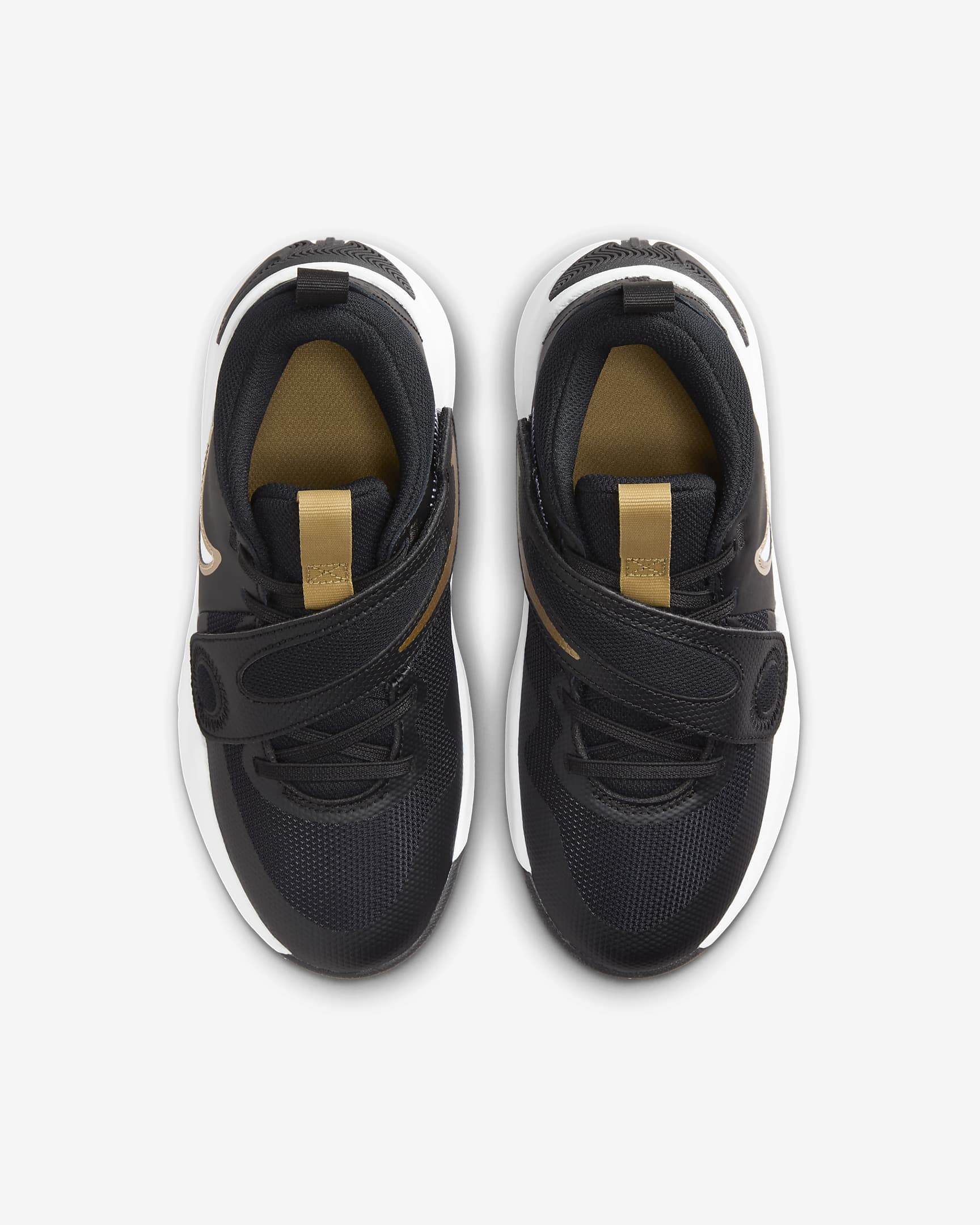 Nike Team Hustle D 11 Big Kids' Basketball Shoes. Nike.com