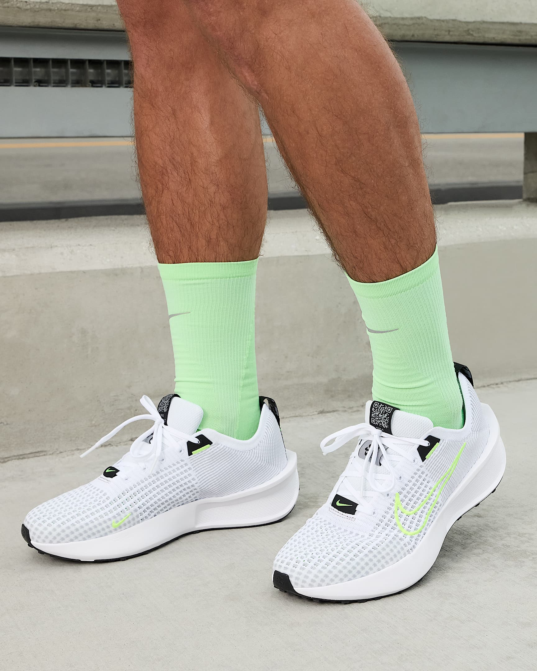 Nike Interact Run Men's Road Running Shoes. Nike.com