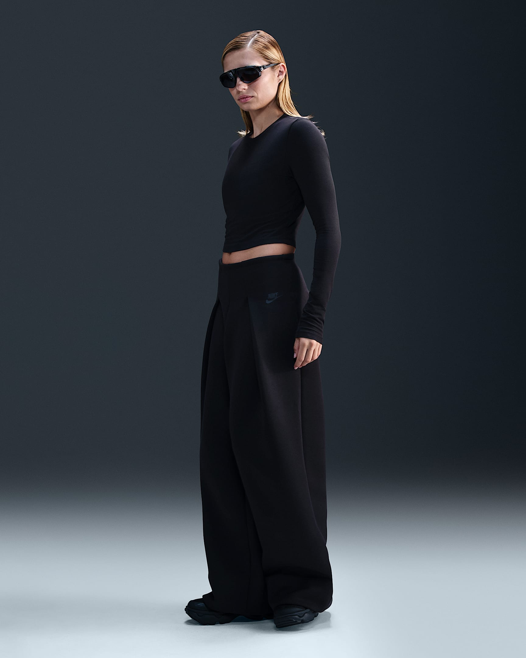 Nike Sportswear Chill Knit Camiseta corta de manga larga y ajuste ...