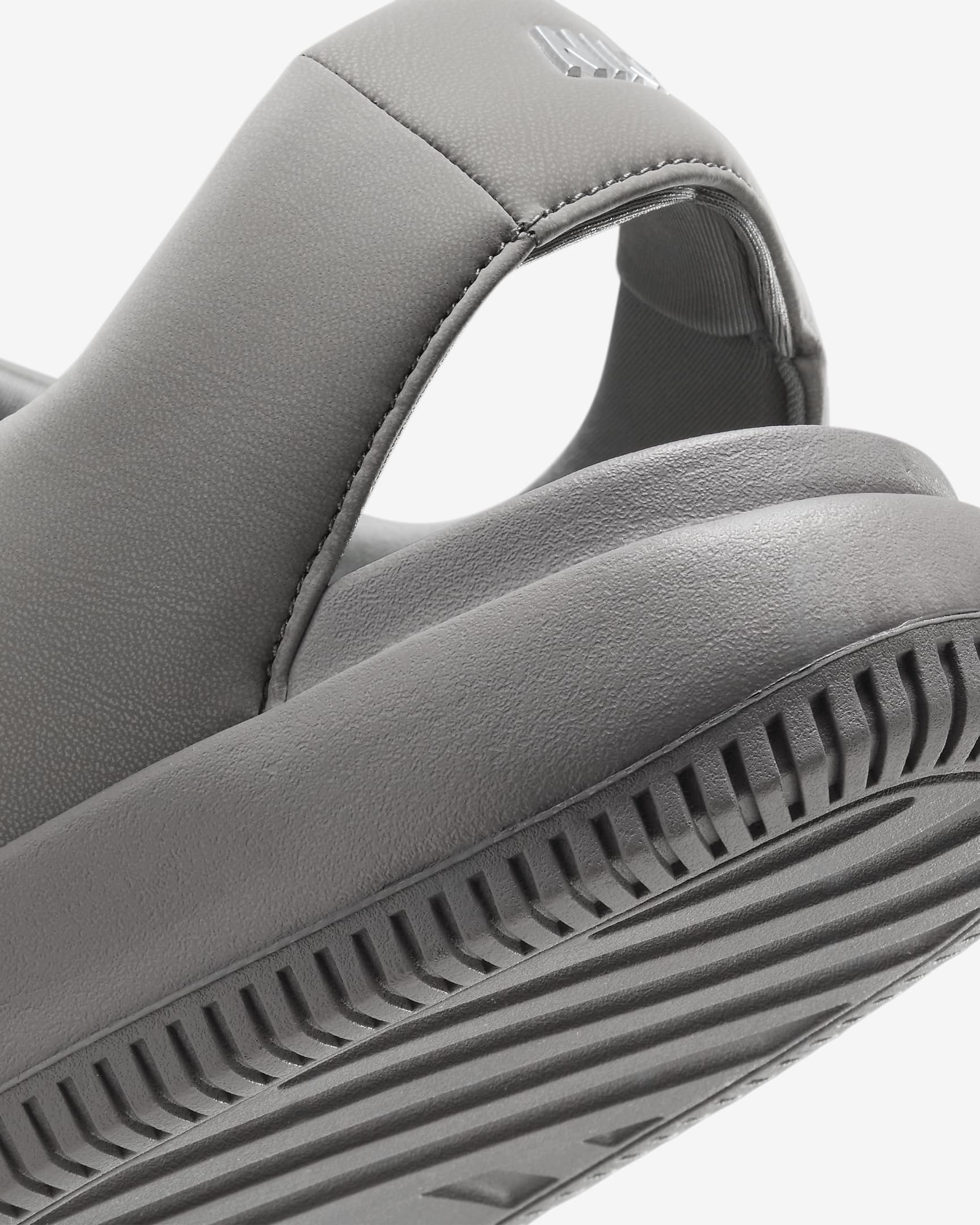 Nike Calm Men's Sandals. Nike ID