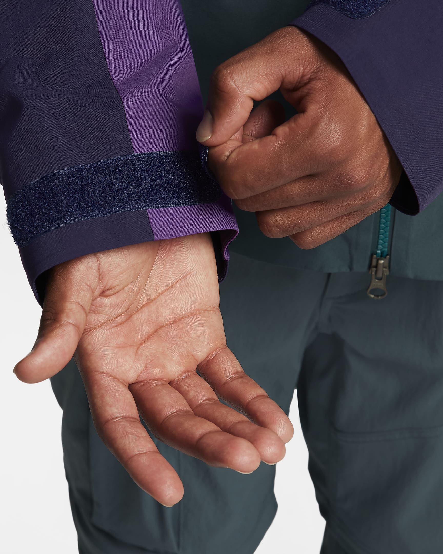 Nike ACG Storm-FIT ADV GORE-TEX "Misery Ridge" Men's Jacket. Nike.com