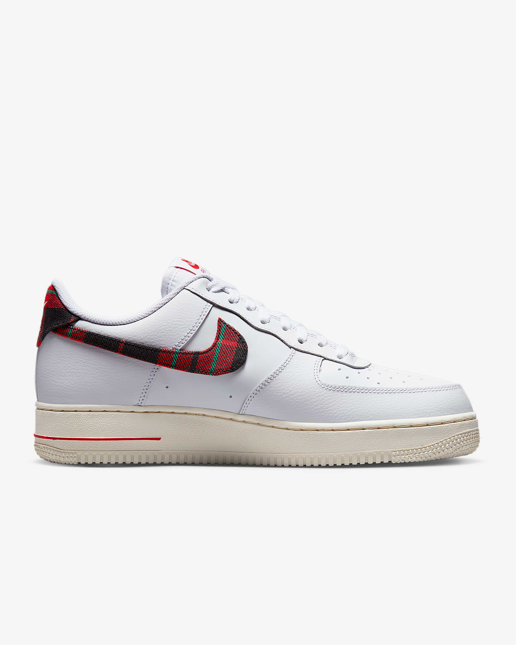 Nike Air Force 1 '07 LV8 男鞋。Nike TW