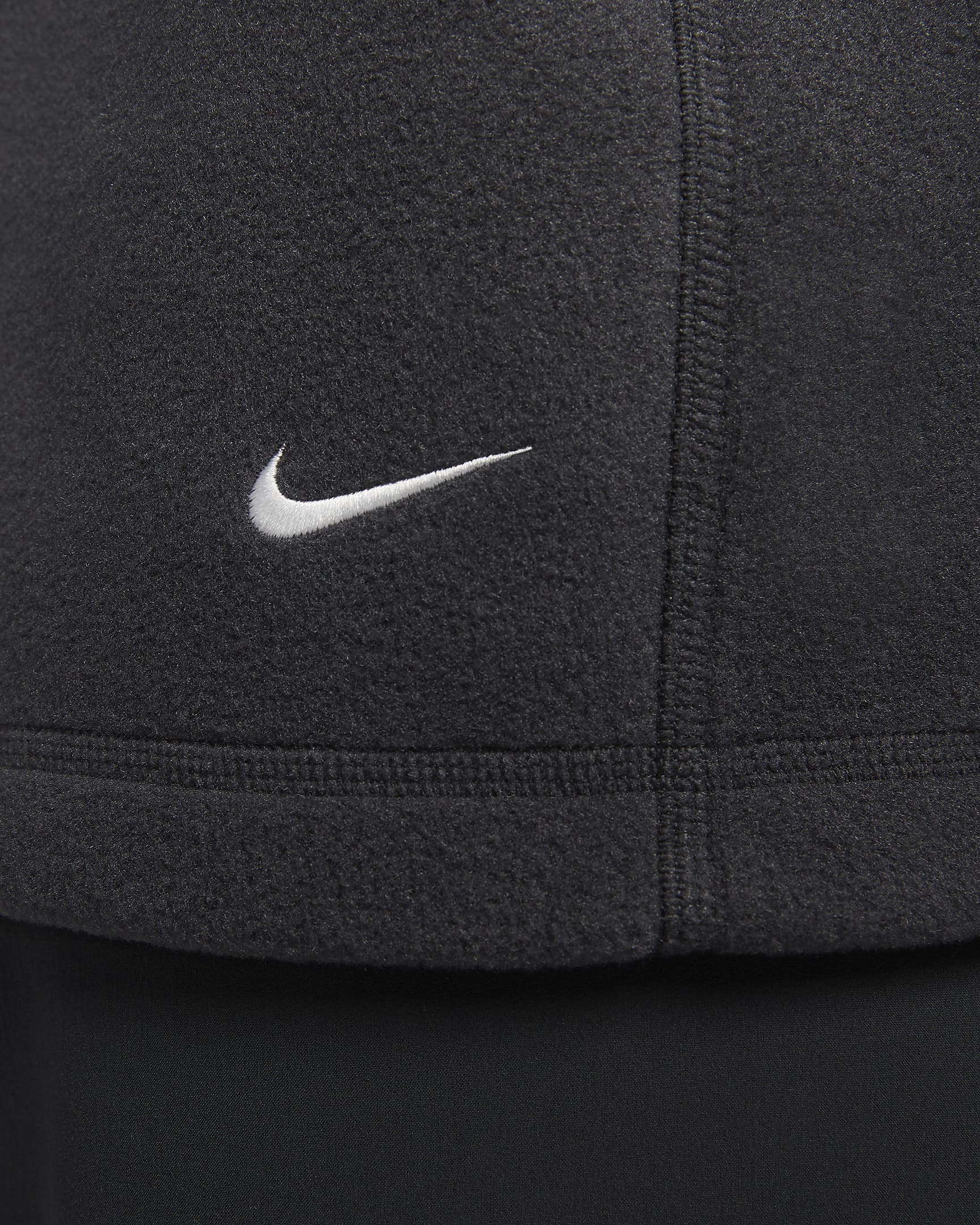Nike ACG 'Wolf Tree' Women's Top. Nike CZ