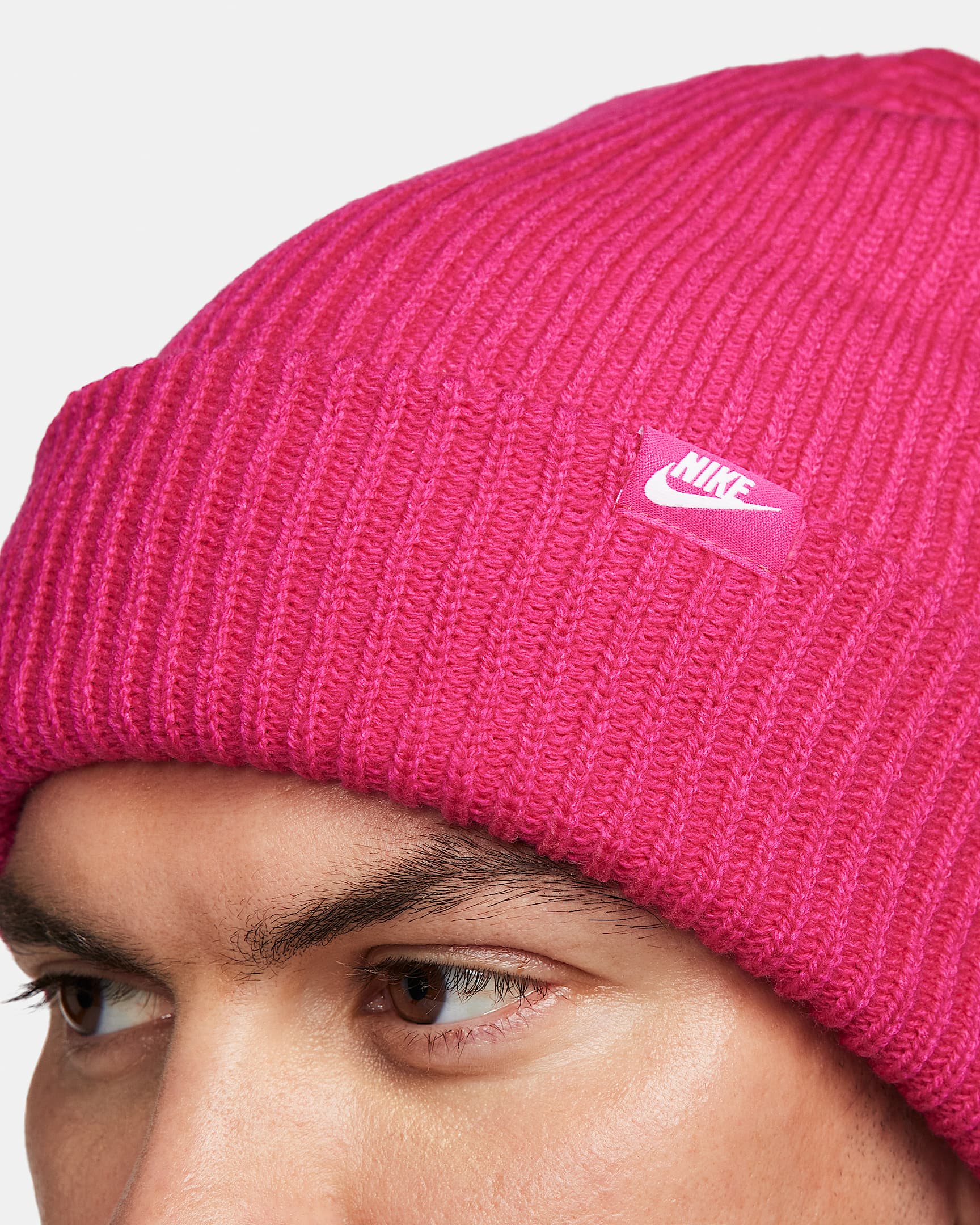 Nike Peak Standard Cuff Futura Beanie. Nike BE