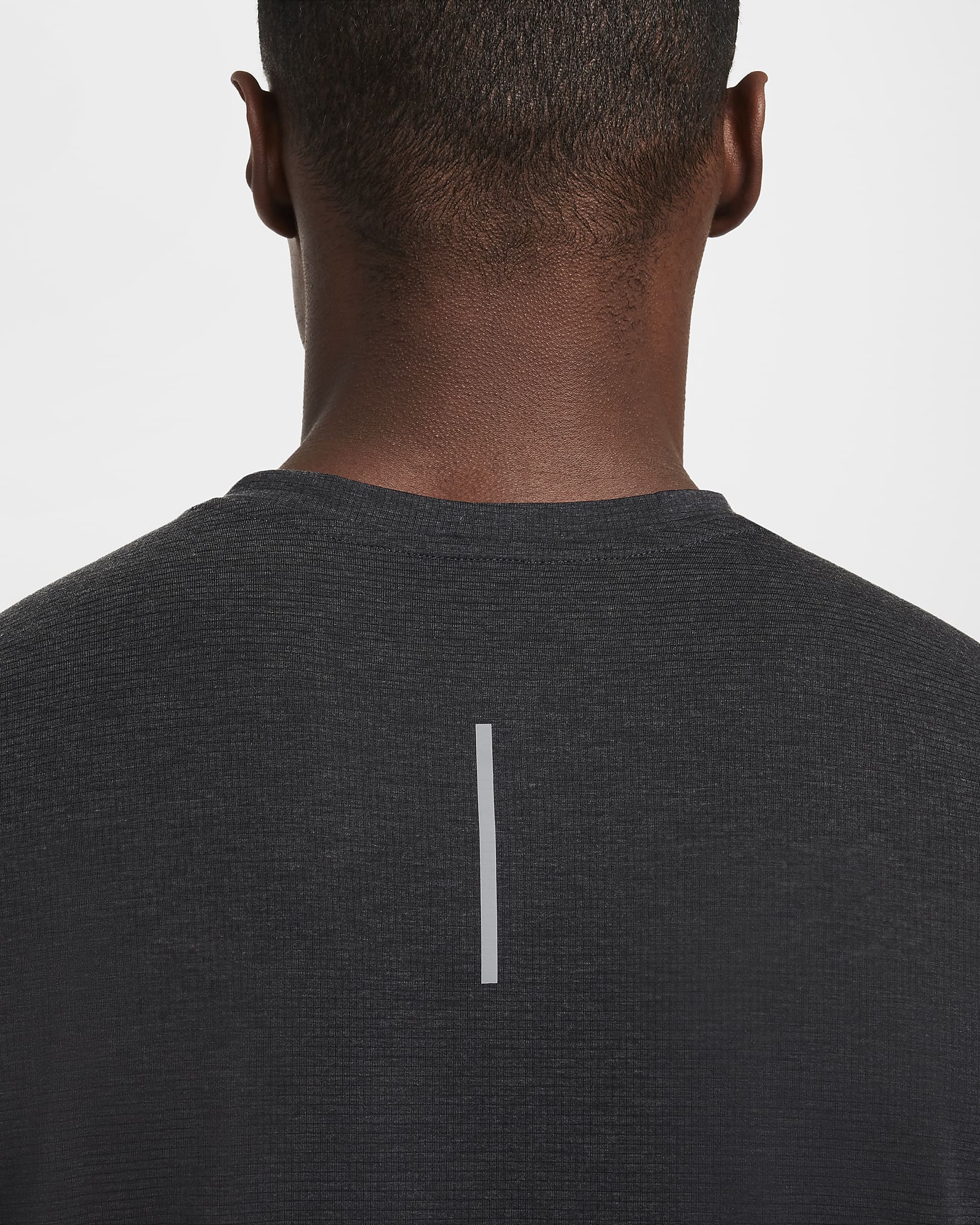 Playera de correr de manga corta Dri-FIT para hombre Nike Rise 365 ...