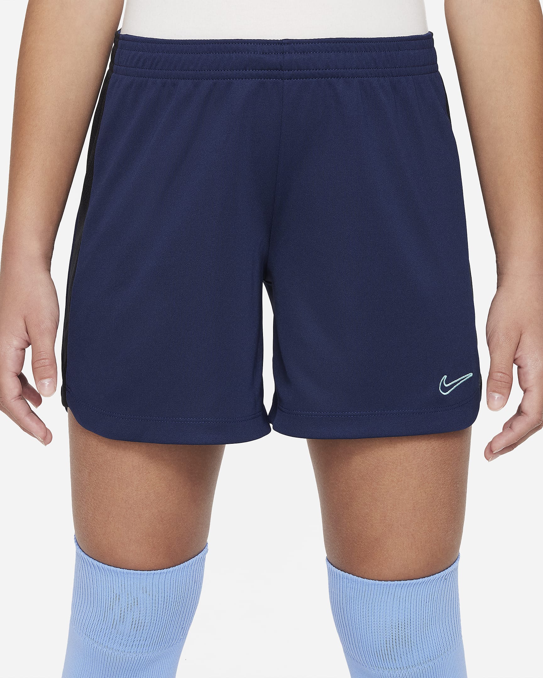 Nike Dri-FIT Academy 23 Older Kids' (Girls') Football Shorts. Nike NO