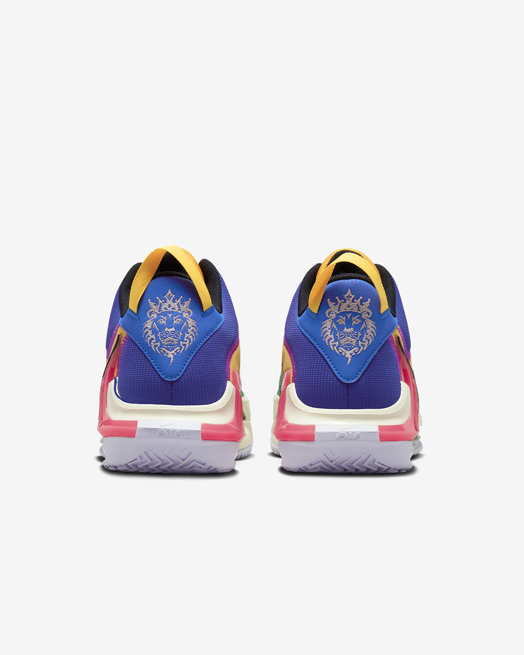 LeBron Witness 7 EP Basketball Shoes. Nike PH