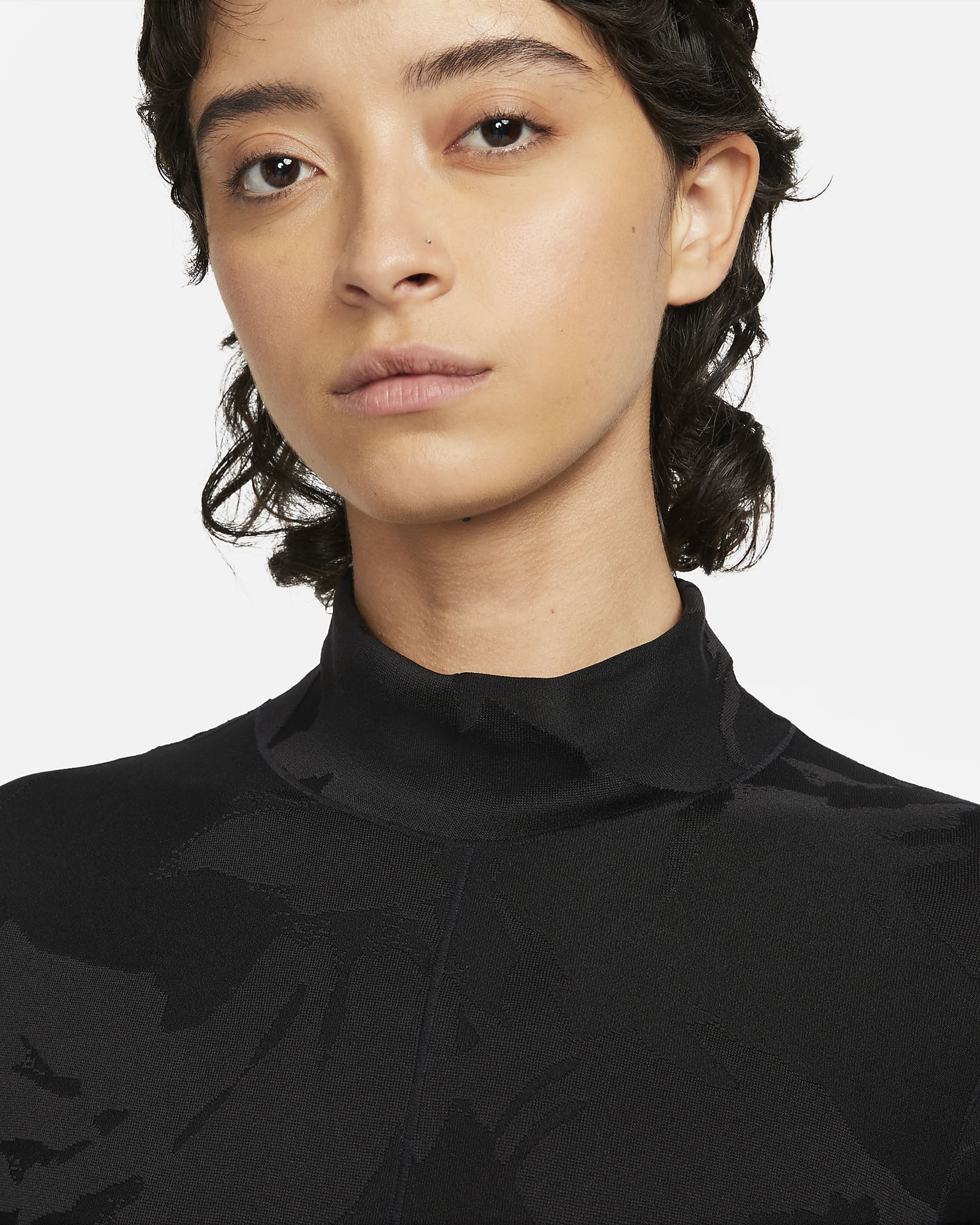 Body Nike Sportswear Tech Pack pour Femme. Nike BE