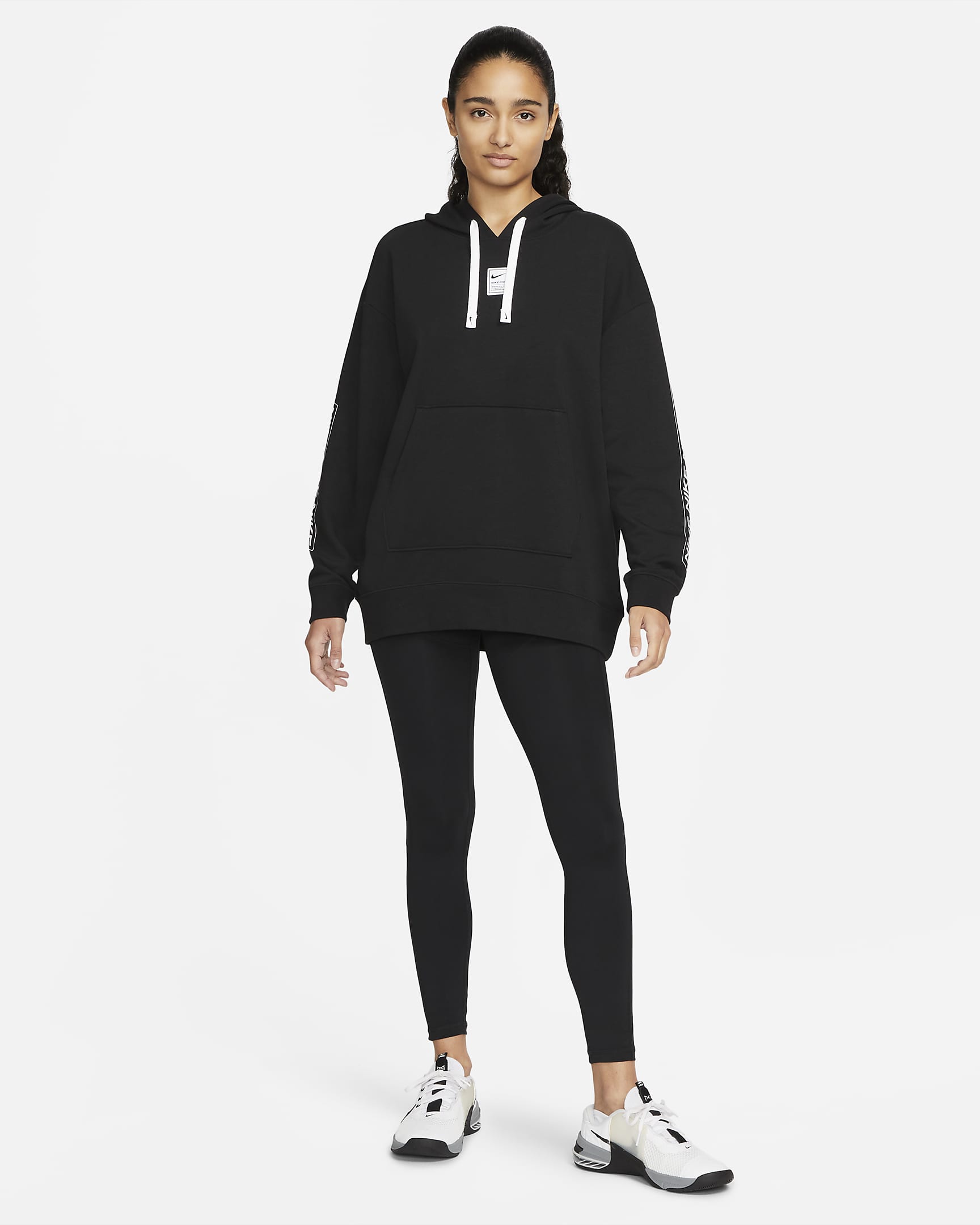 Nike Pro Dri-FIT Get Fit Women's Graphic Hoodie. Nike LU