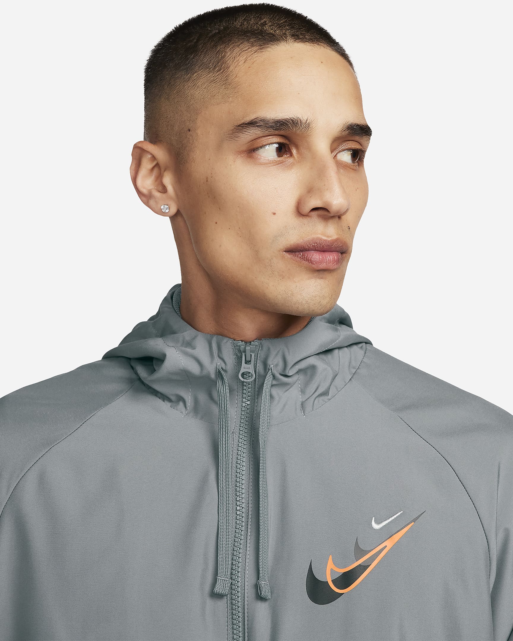 Nike Sportswear Men's Lightweight Woven Jacket. Nike LU