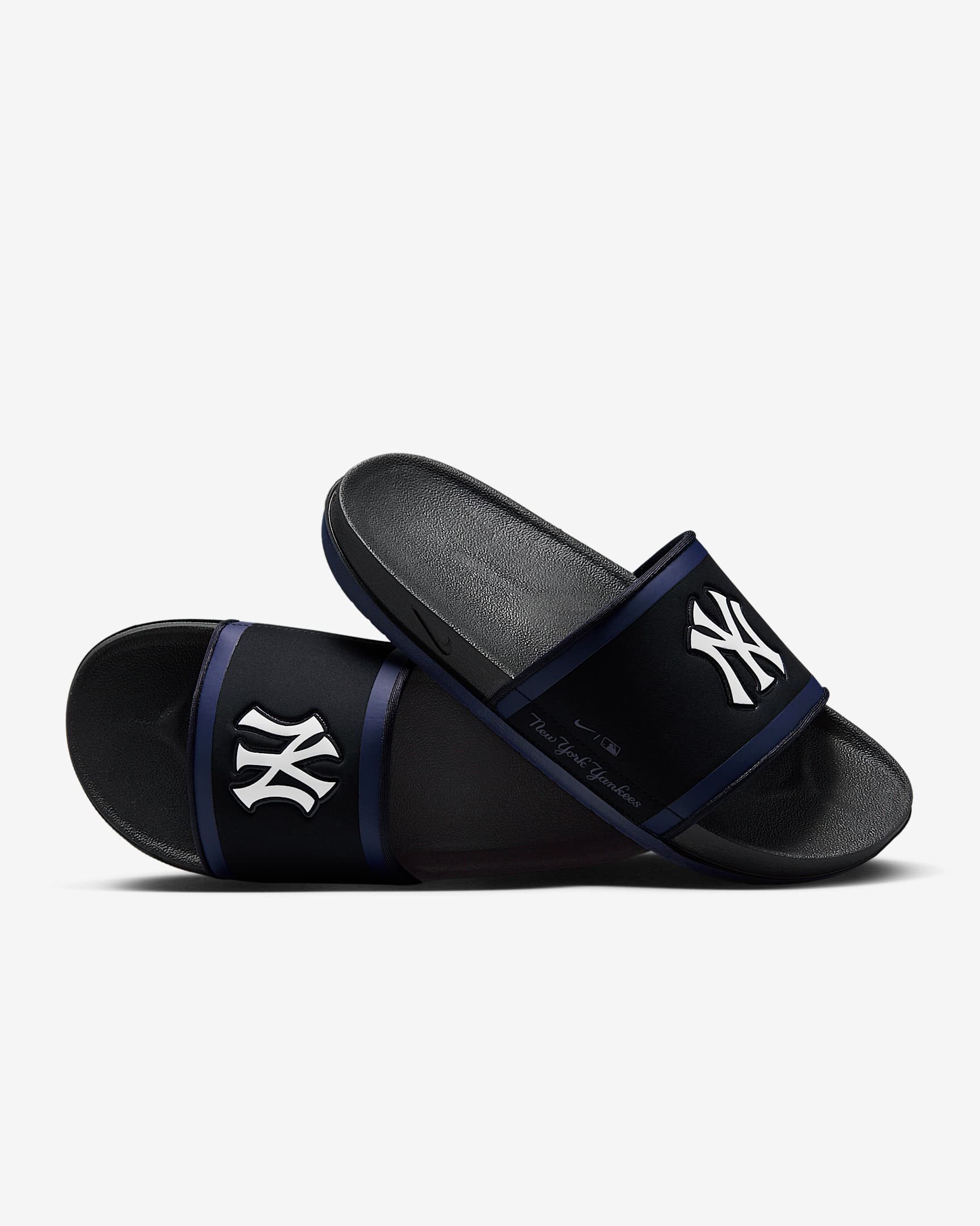 Nike Offcourt (MLB New York Yankees) Slide. Nike.com