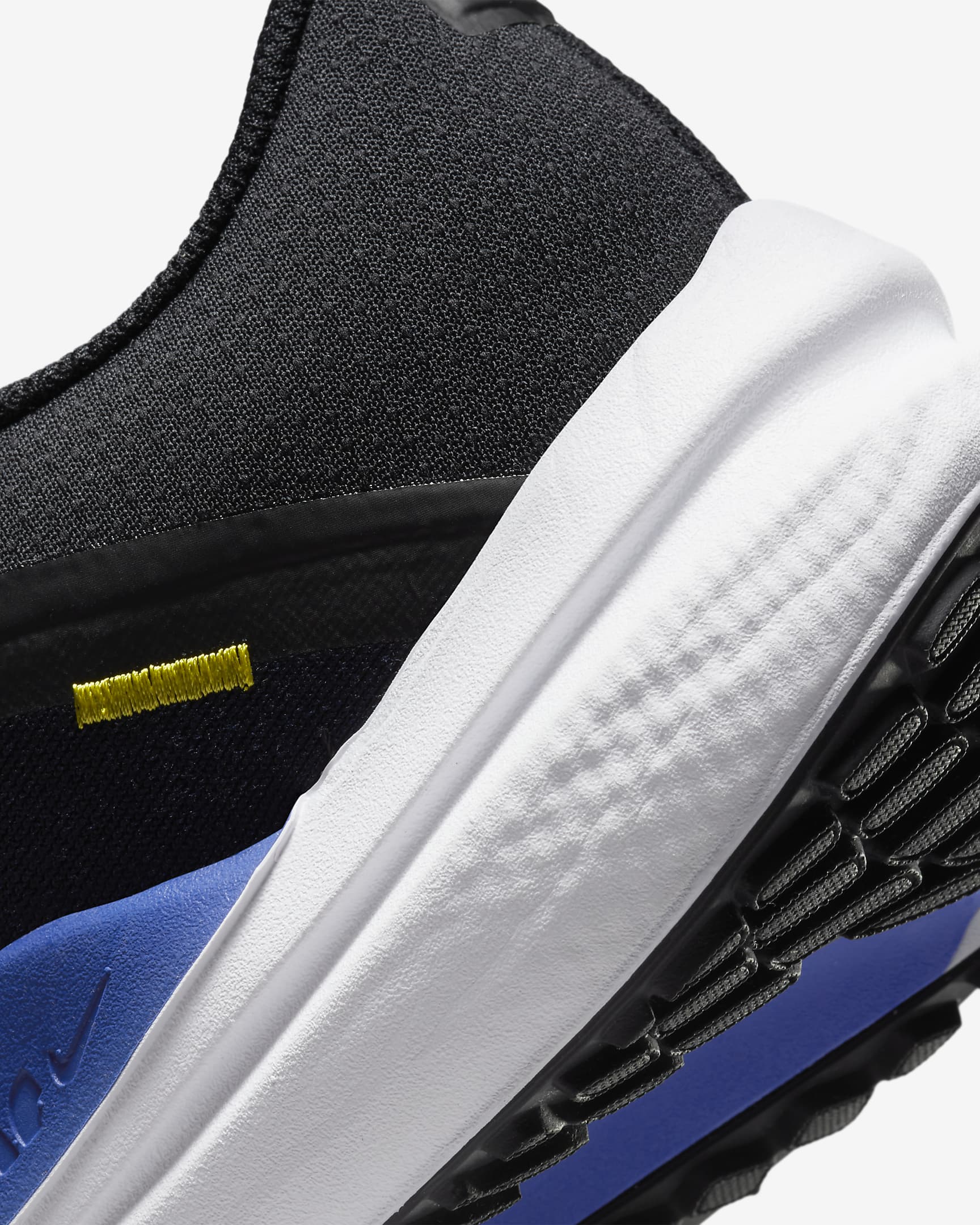 Nike Winflo 10 Men's Road Running Shoes. Nike JP