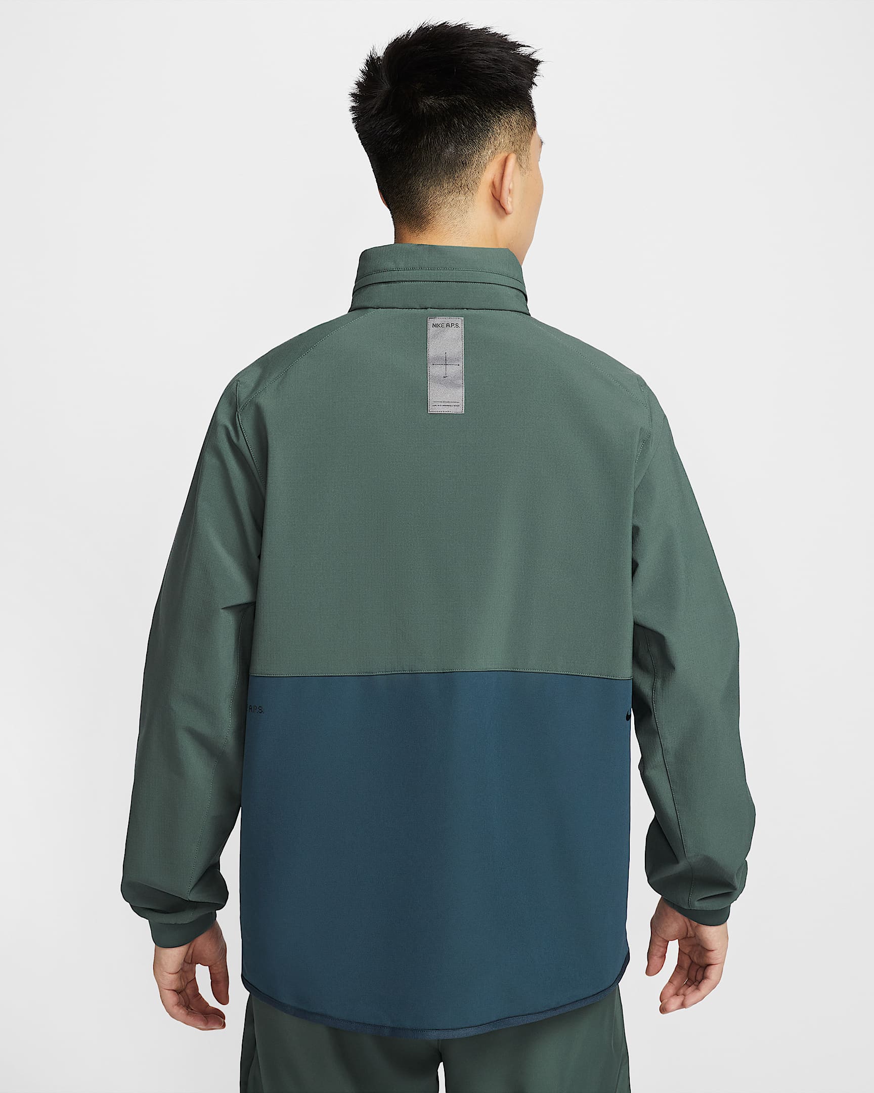 Nike APS Men's Repel Pullover Versatile Jacket. Nike IN