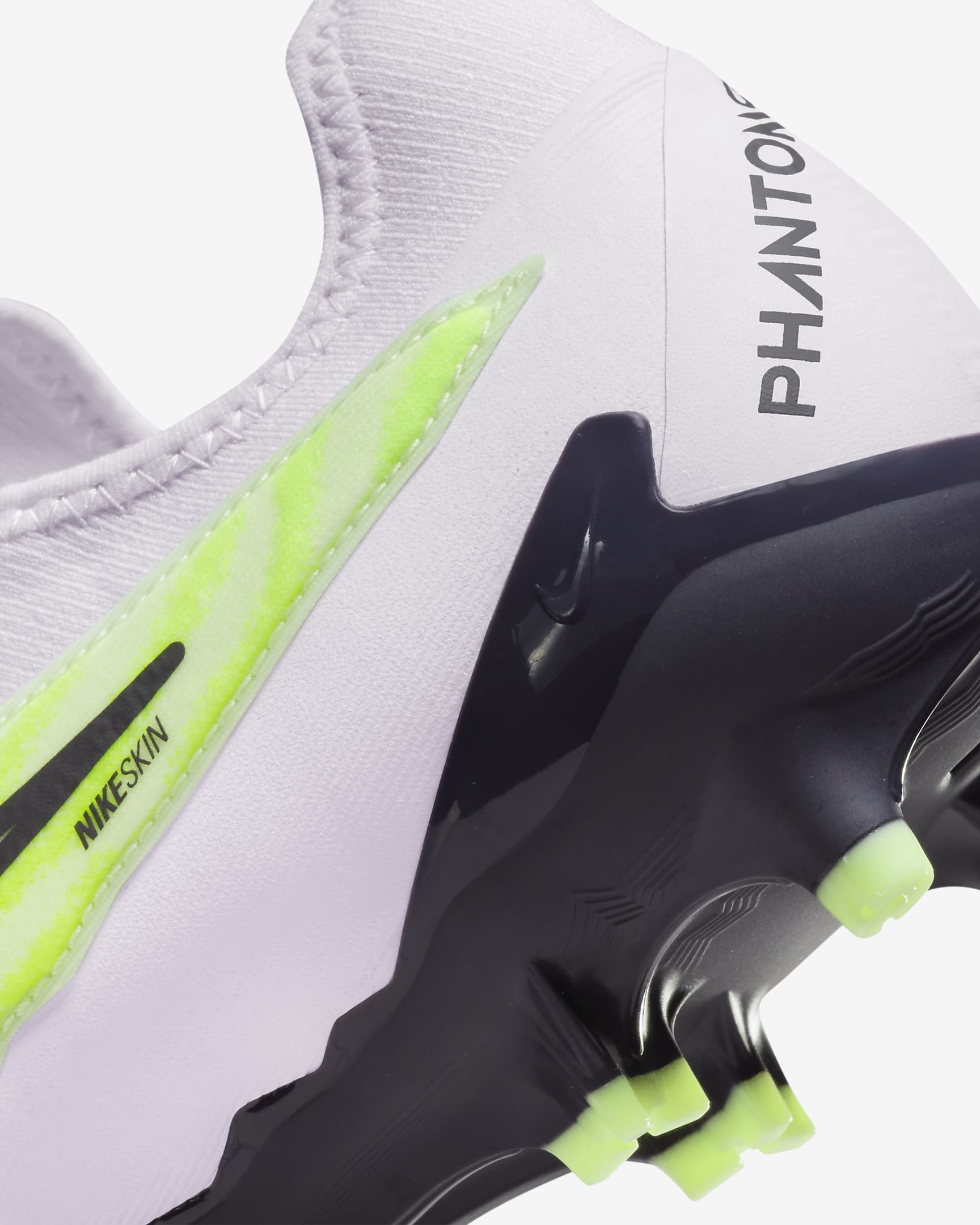 Nike Phantom GX Pro Firm-Ground Football Boot. Nike CZ