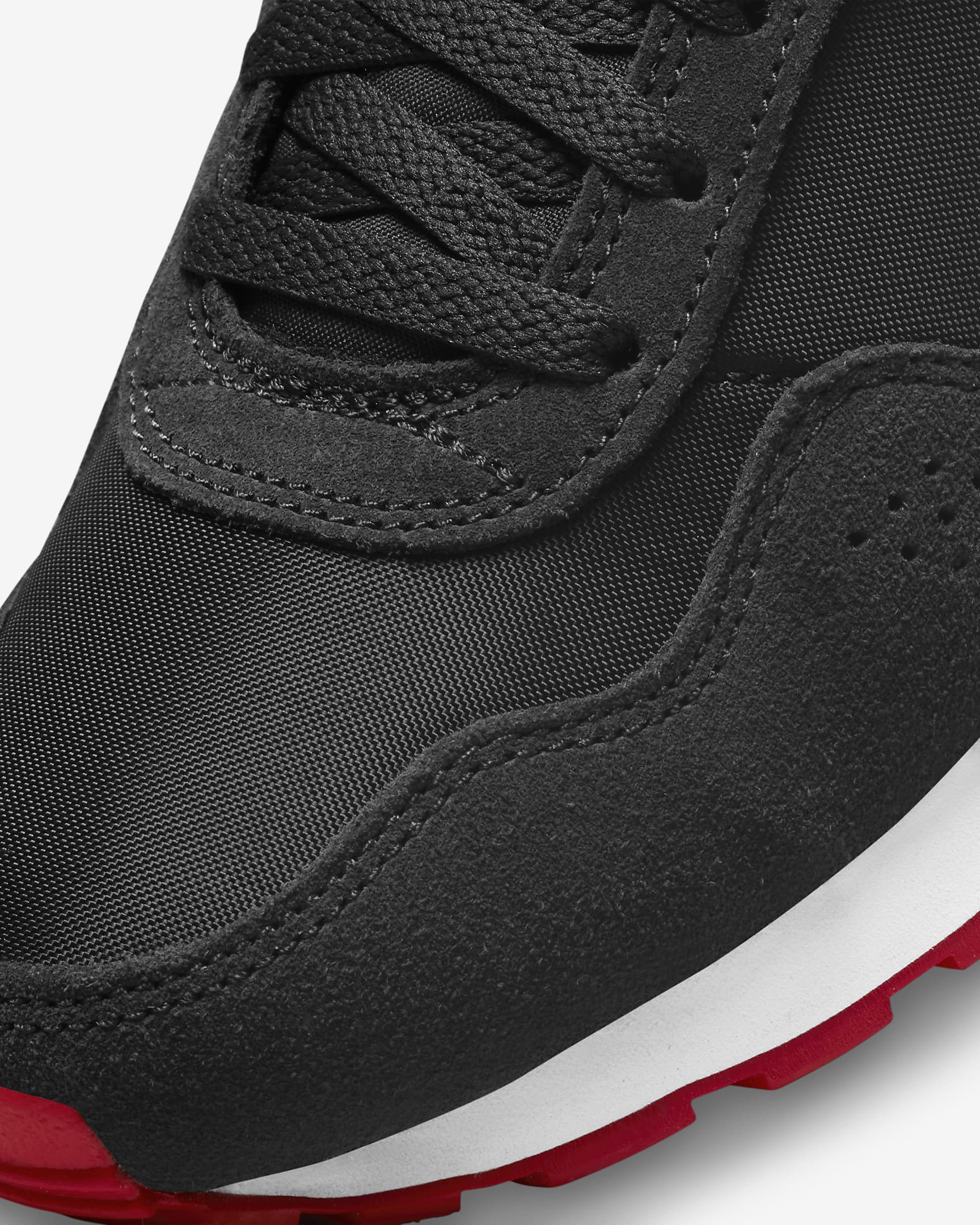 Nike MD Valiant Older Kids' Shoe. Nike ID