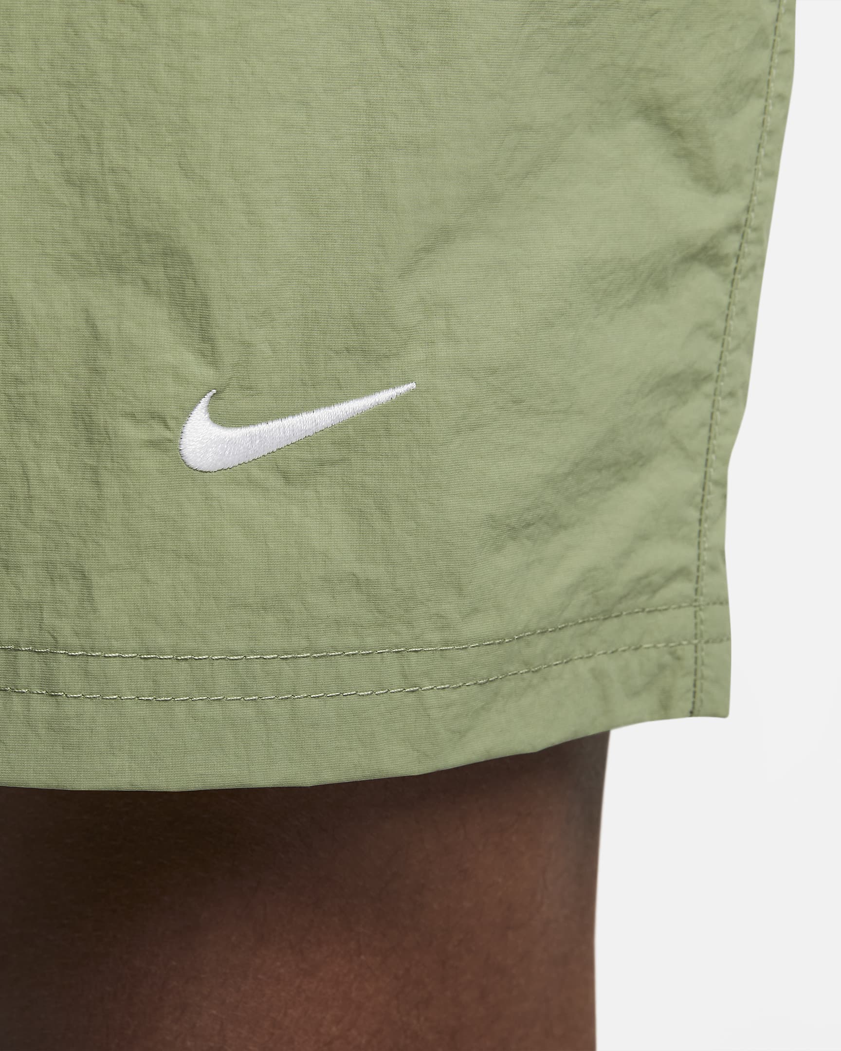 Nike Solo Swoosh Men's Woven Shorts. Nike NL