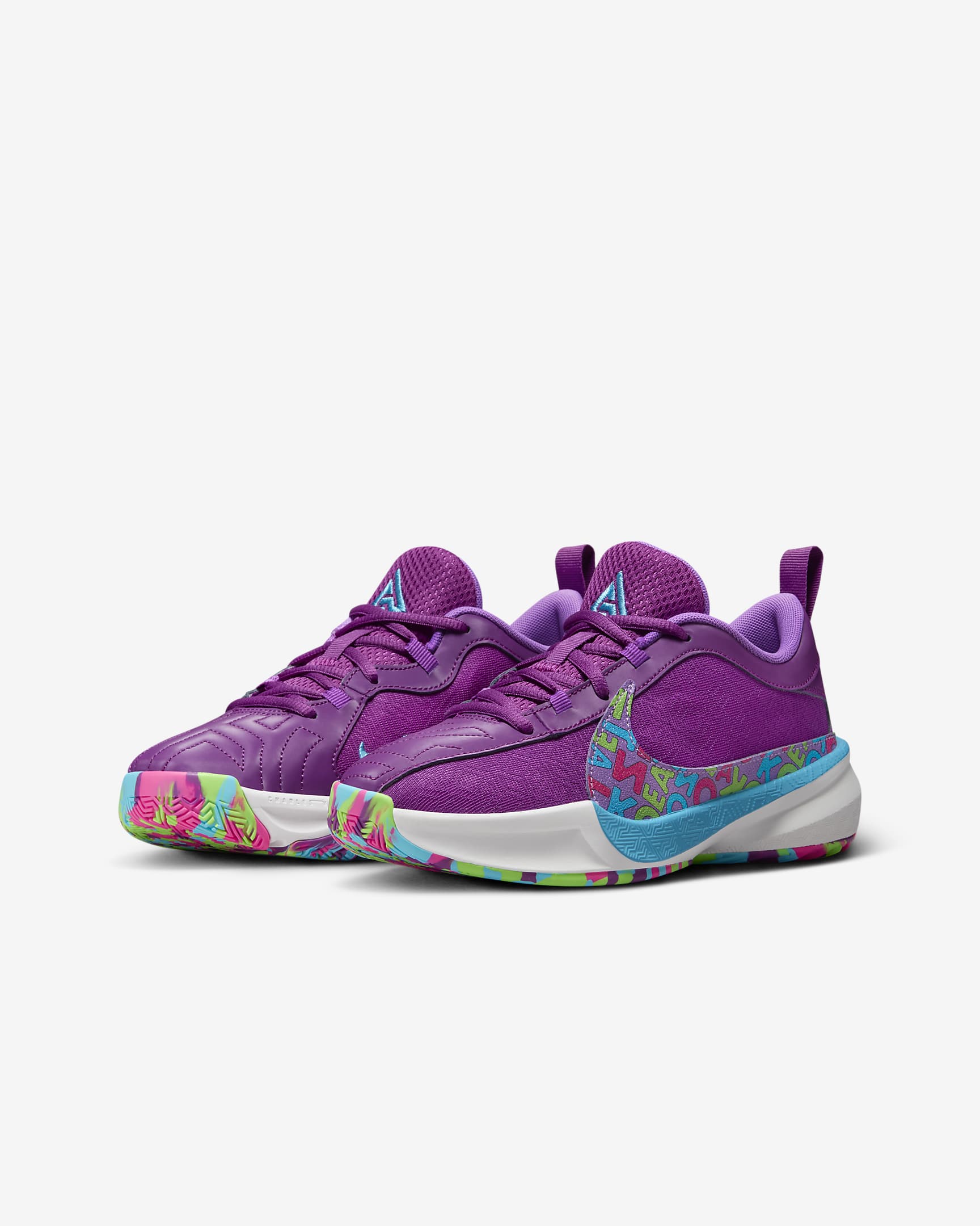 Giannis Freak 5 Older Kids' Basketball Shoes. Nike PH
