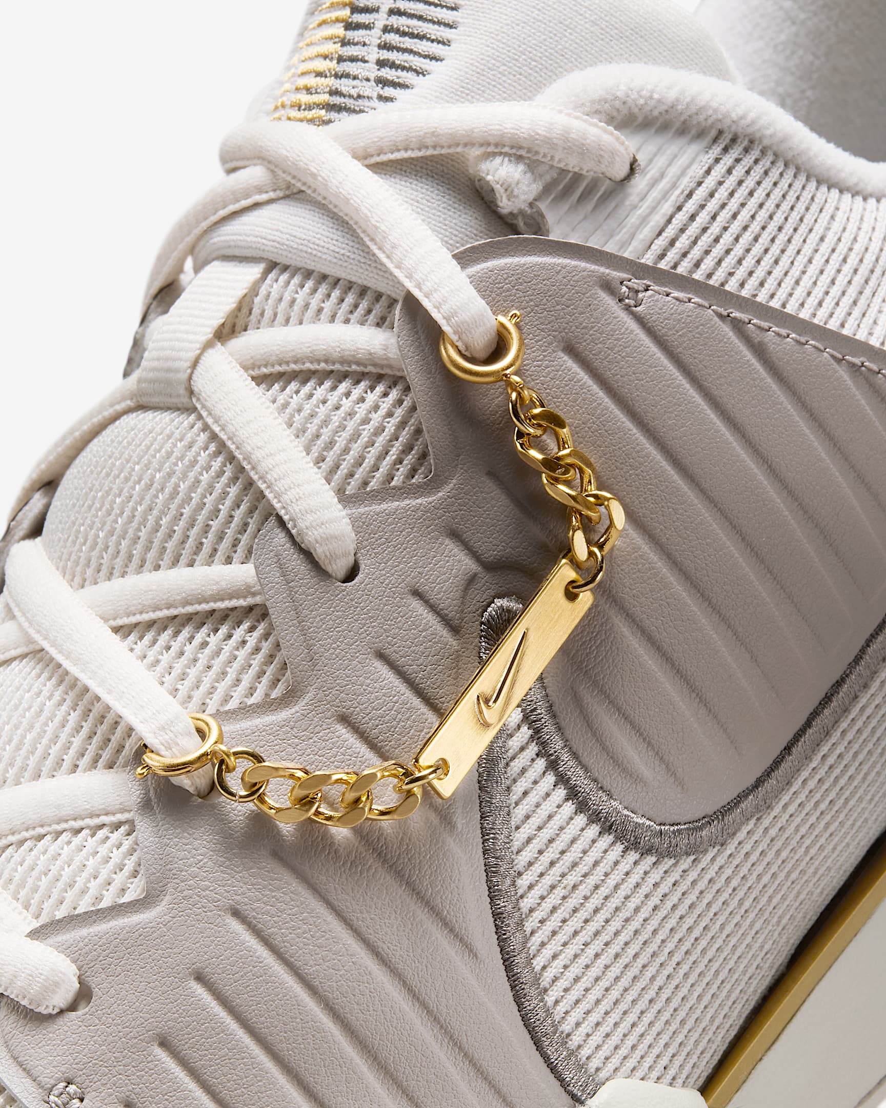 Nike GP Challenge Pro Premium Men's Hard Court Tennis Shoes. Nike IE