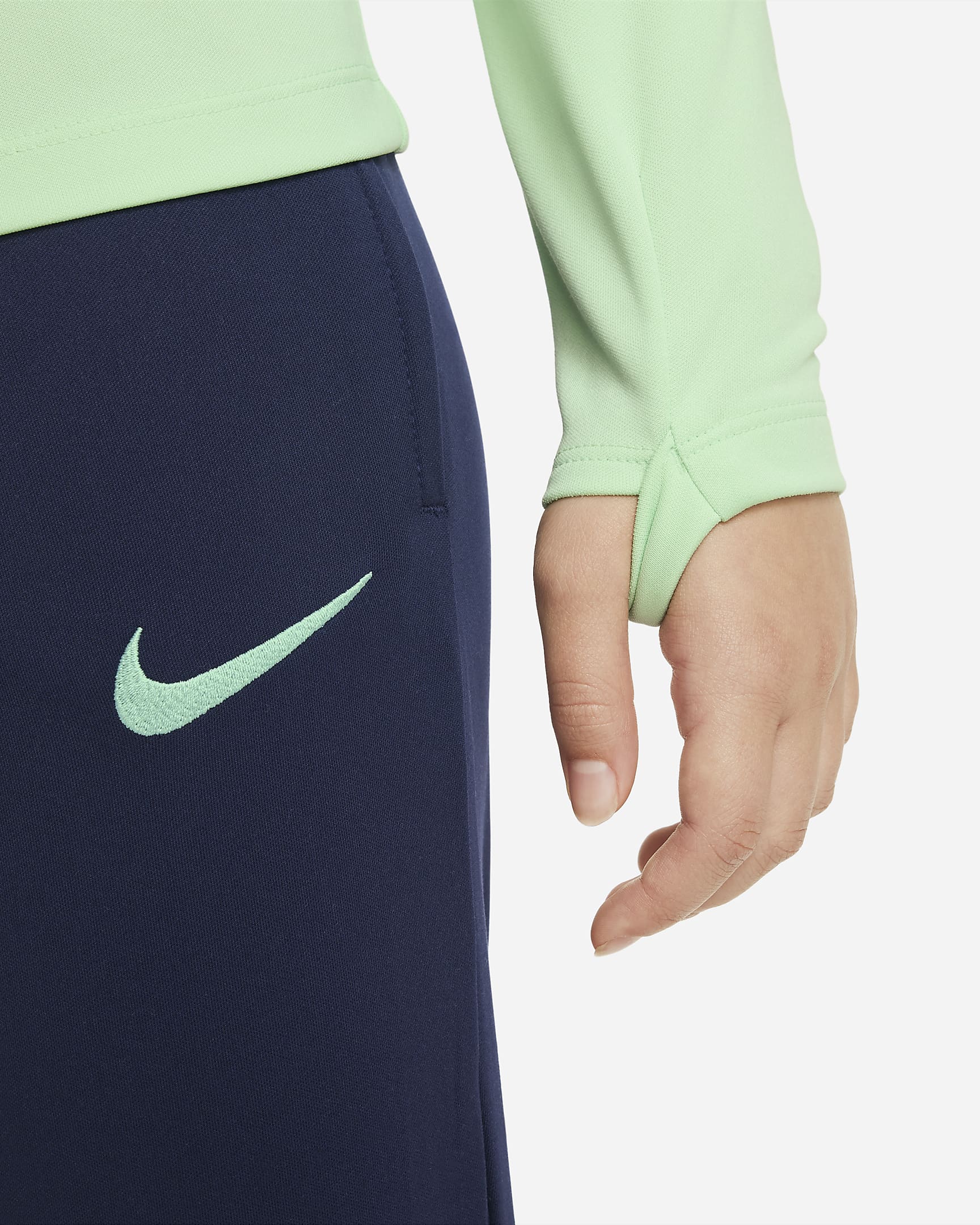 Brazil Academy Pro Older Kids' Nike Dri-FIT Knit Football Drill Top ...