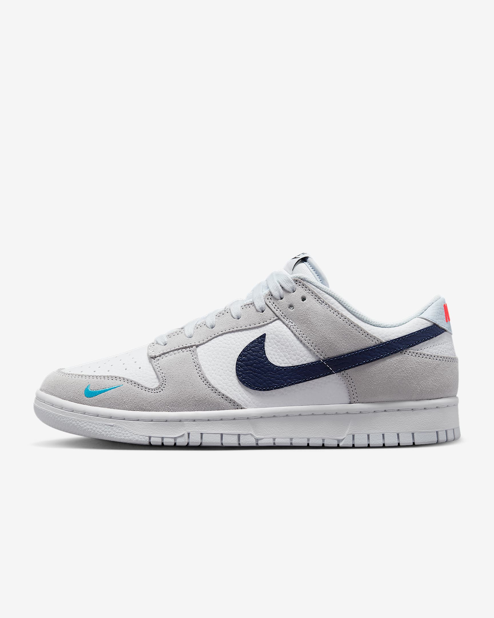 Nike Dunk Low Men's Shoes. Nike LU