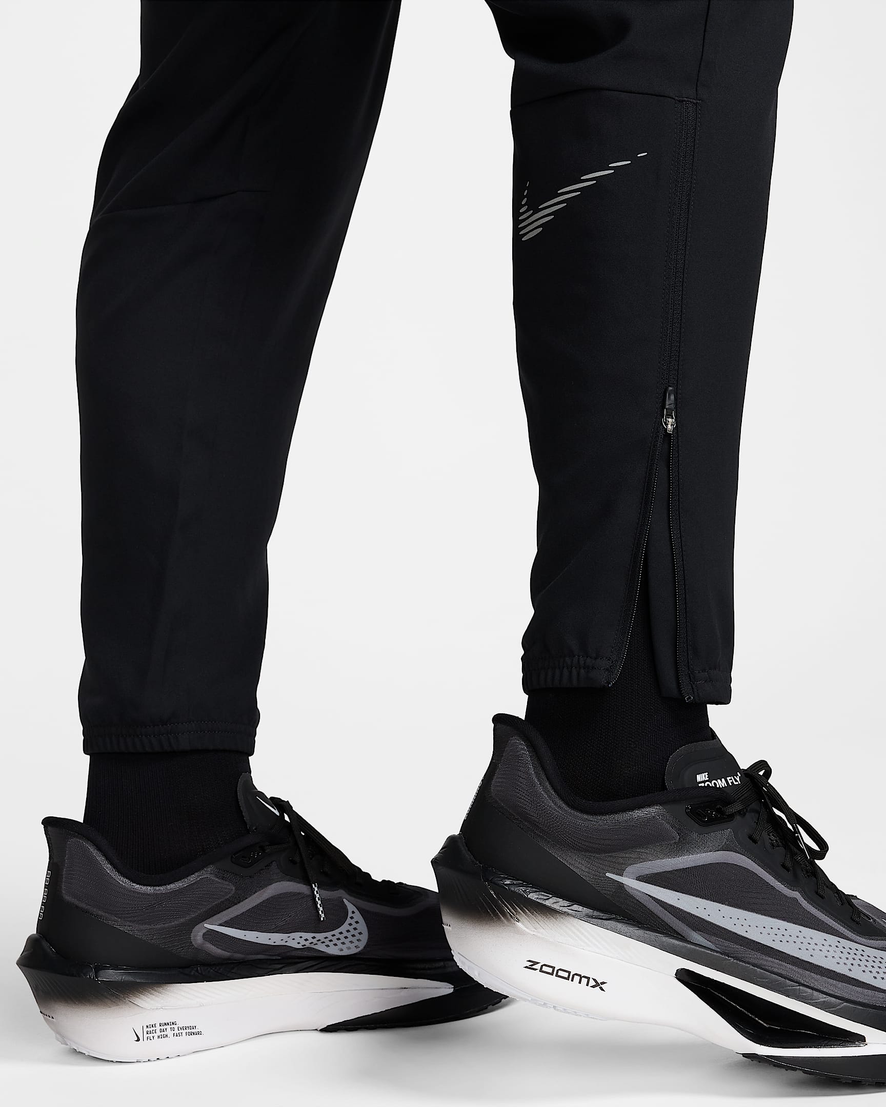 Nike Challenger Flash Dri-FIT geweven hardloopbroek voor heren. Nike NL