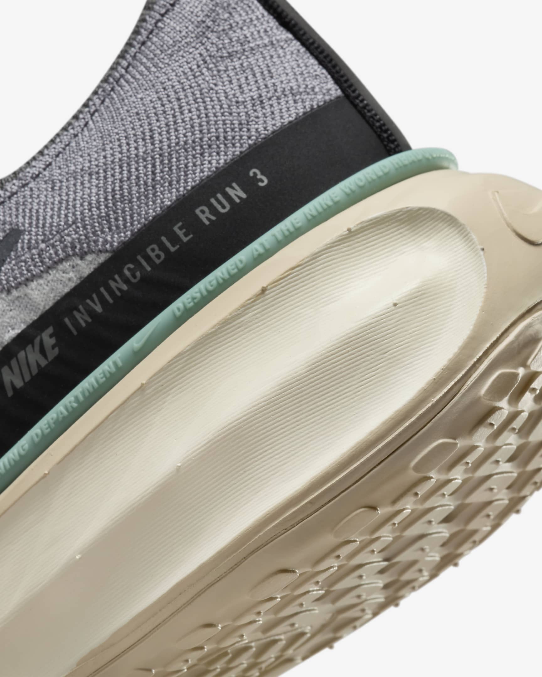 Nike Invincible 3 Men's Road Running Shoes. Nike PT