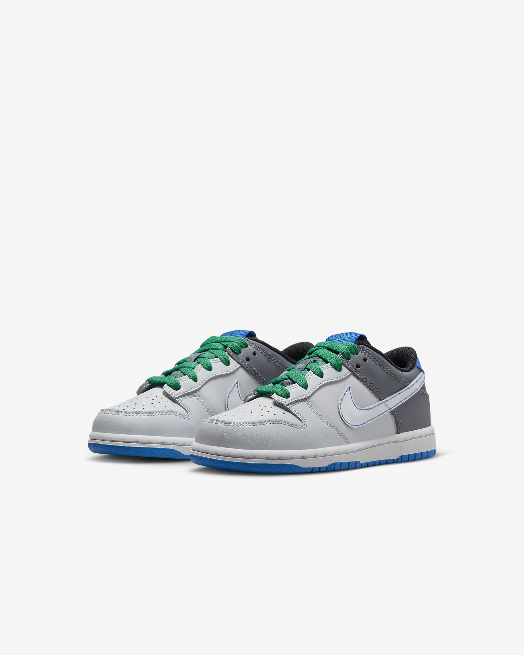 Nike Dunk Low Younger Kids' Shoes. Nike MY