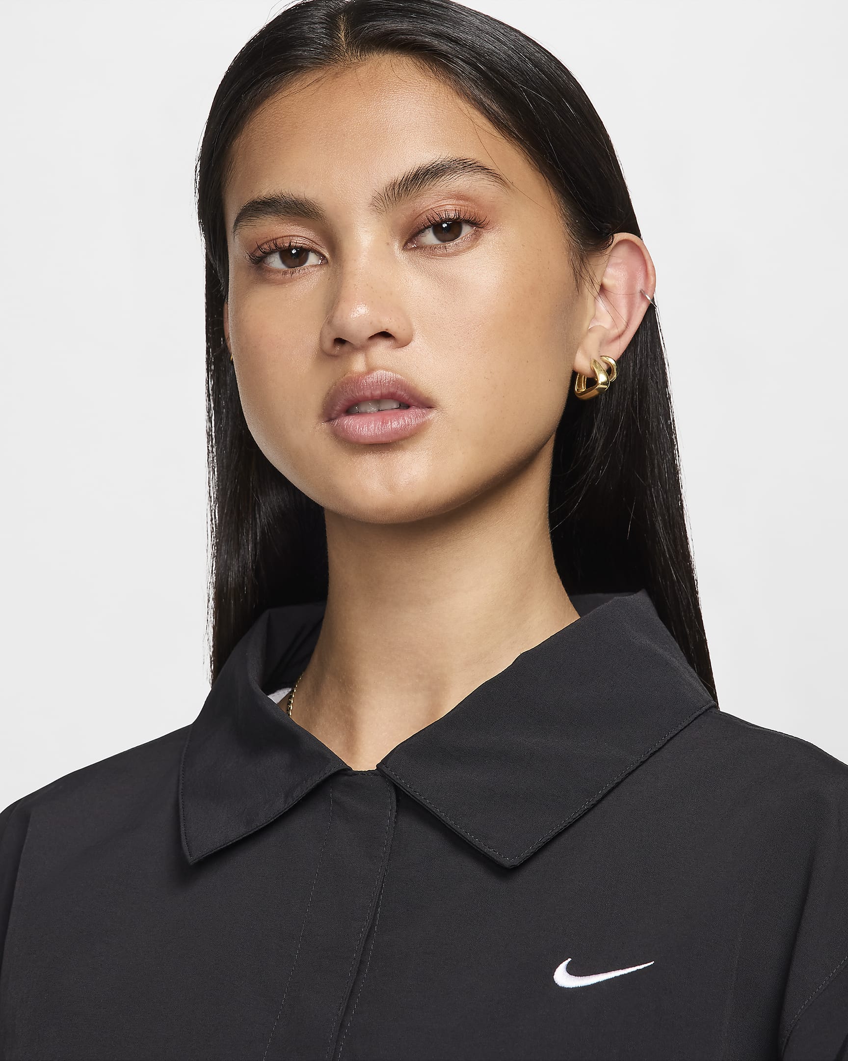 Nike Sportswear Essential Women's Oversized UV Woven Coaches' Jacket ...