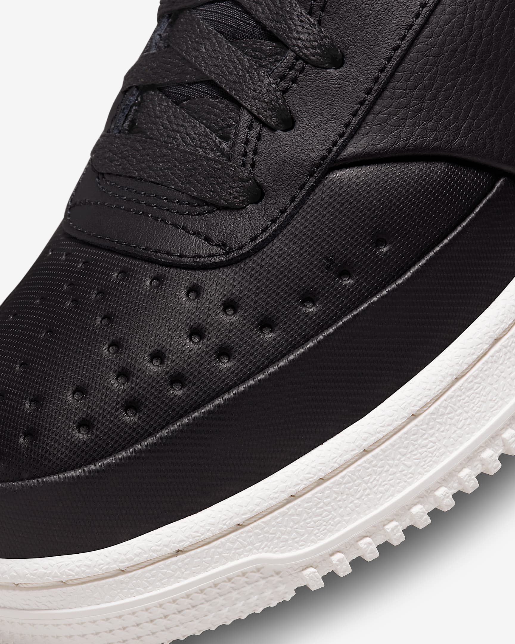 Chaussure Nike Court Vision Mid Winter pour homme. Nike CA