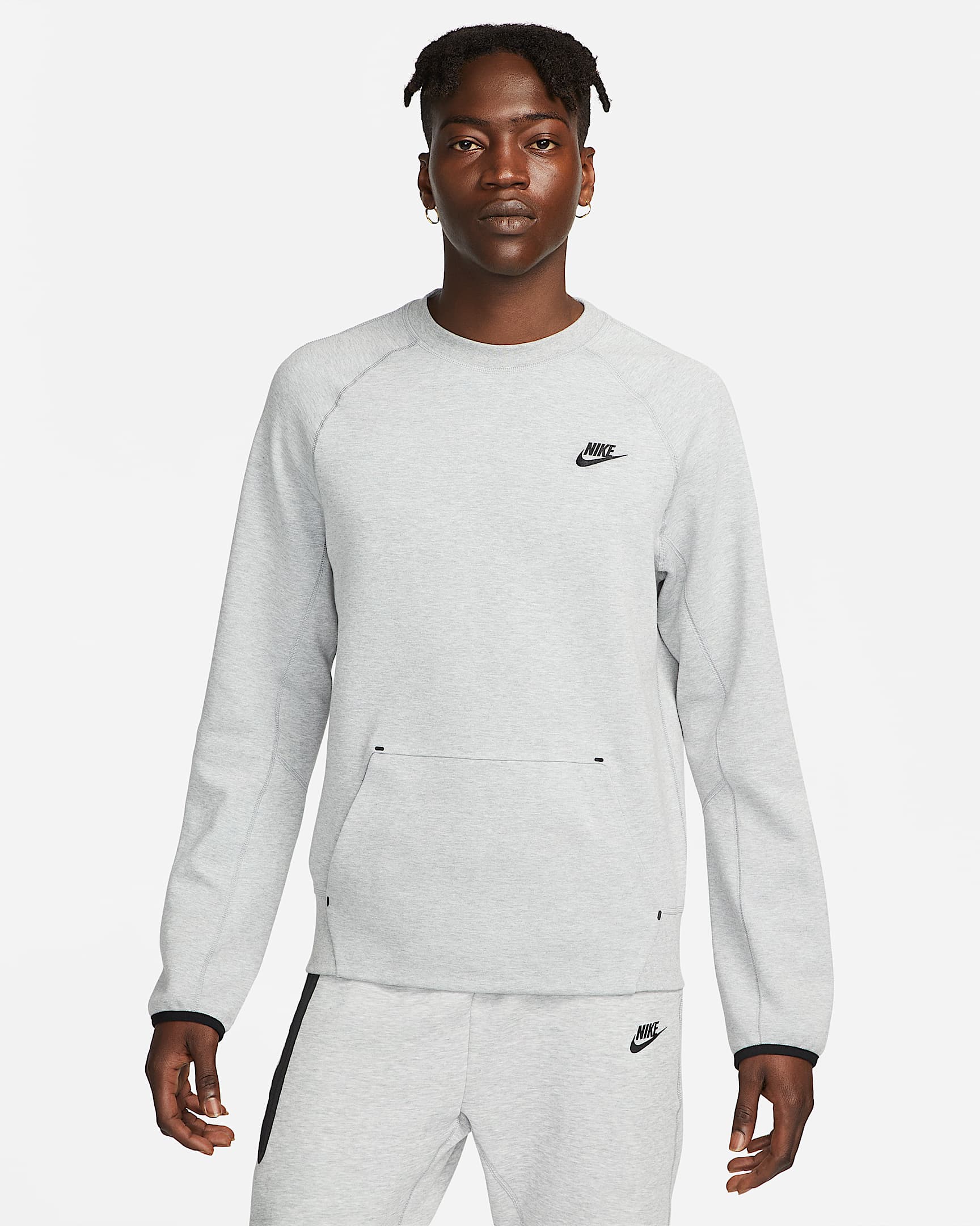 Nike Sportswear Tech Fleece OG Men's Crew-Neck Sweatshirt. Nike DK