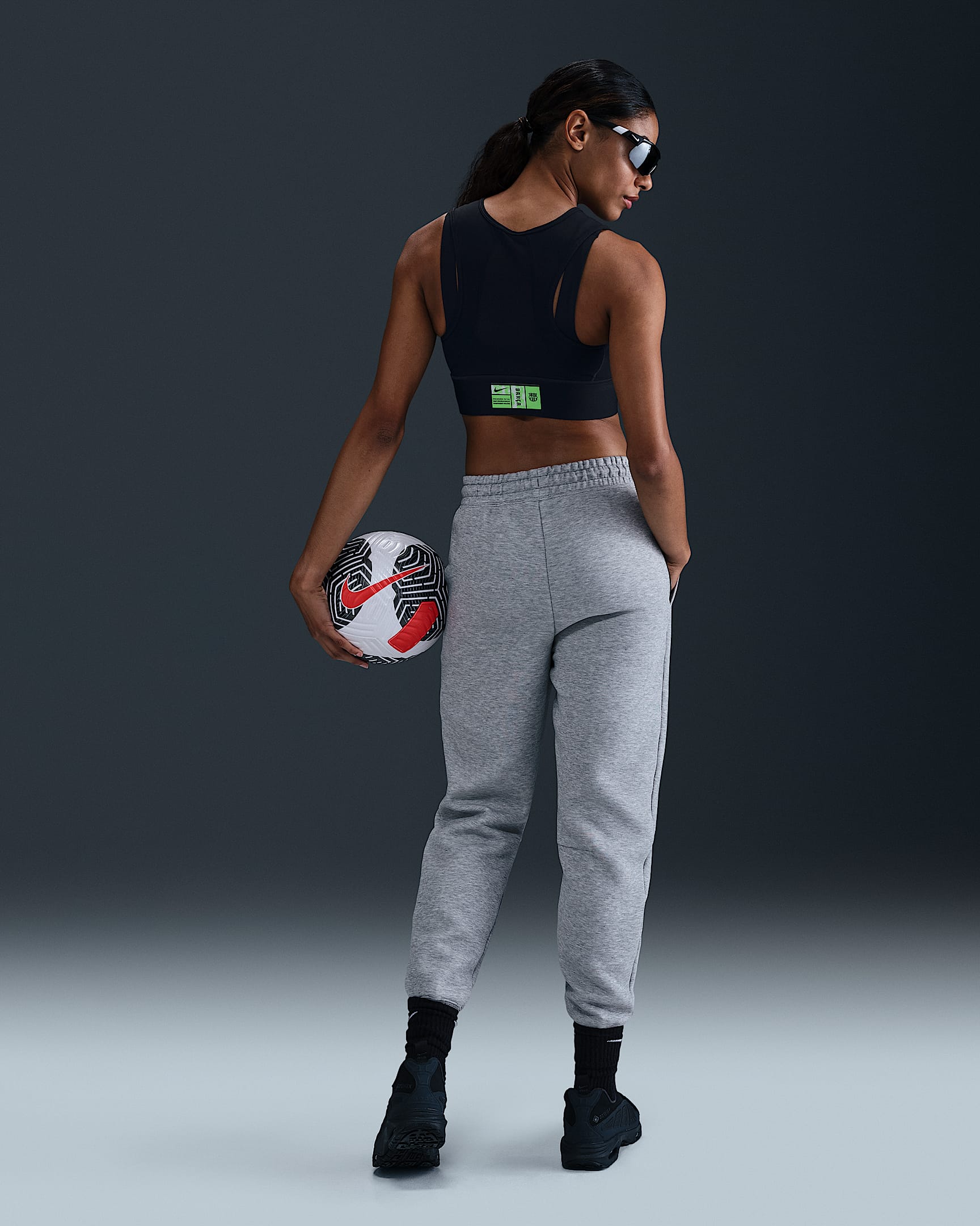 F.C. Barcelona Third Women's Nike Football Layered Sports Bra. Nike UK