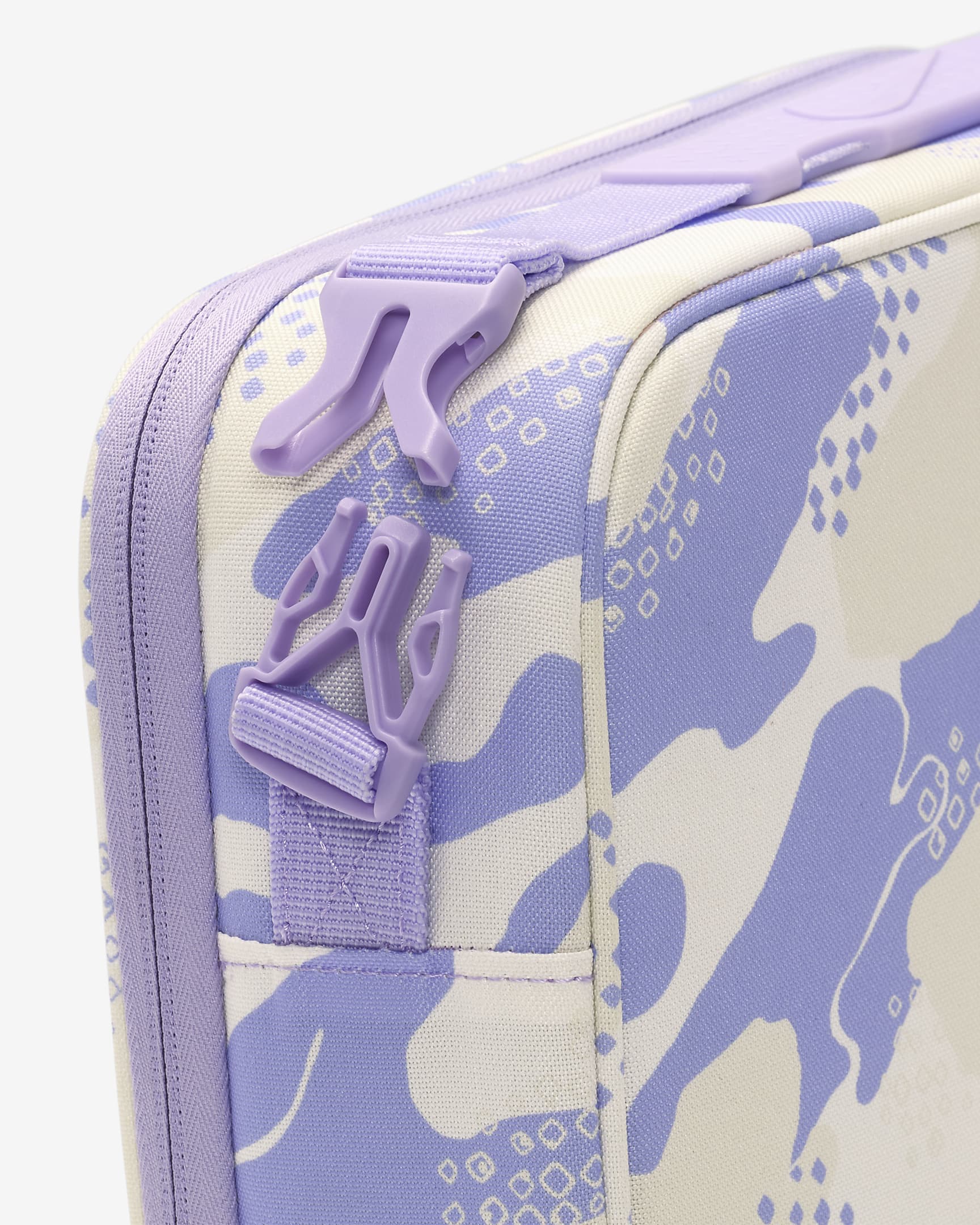 Nike Futura Fuel Pack (4L). Nike.com