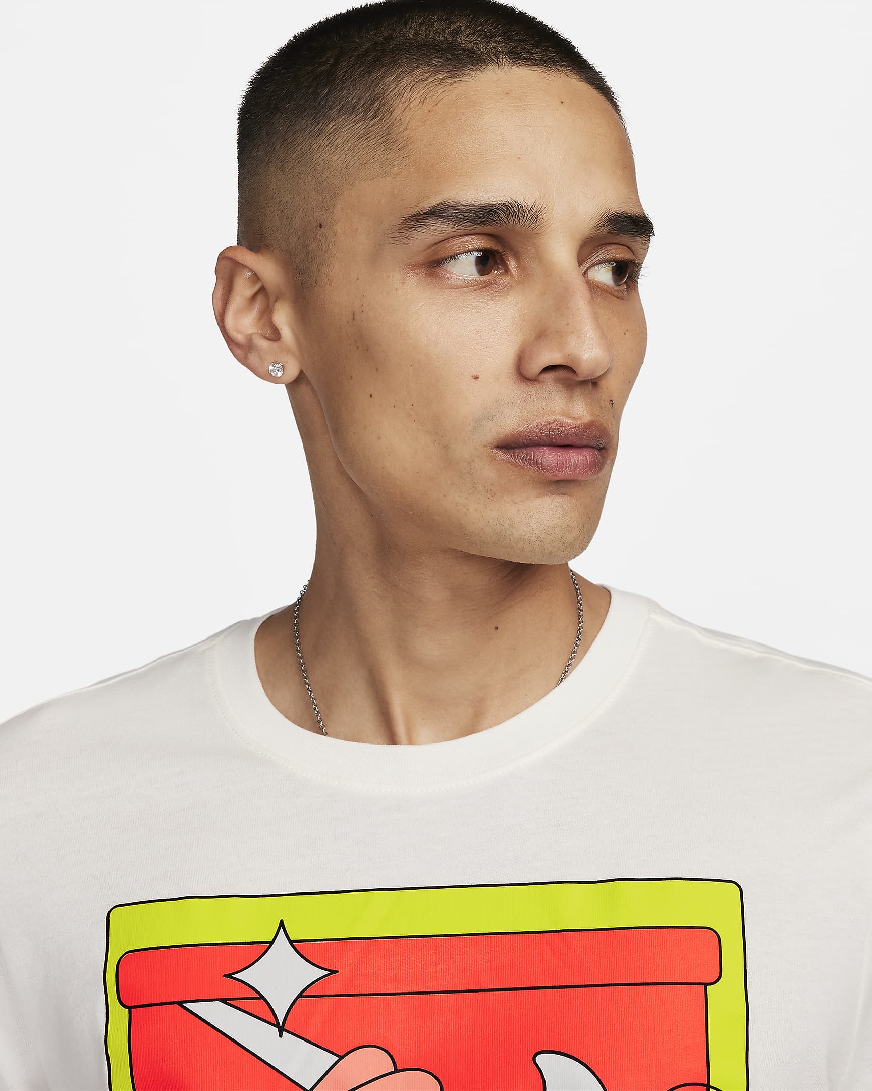 Nike Sportswear Men's T-Shirt. Nike IL
