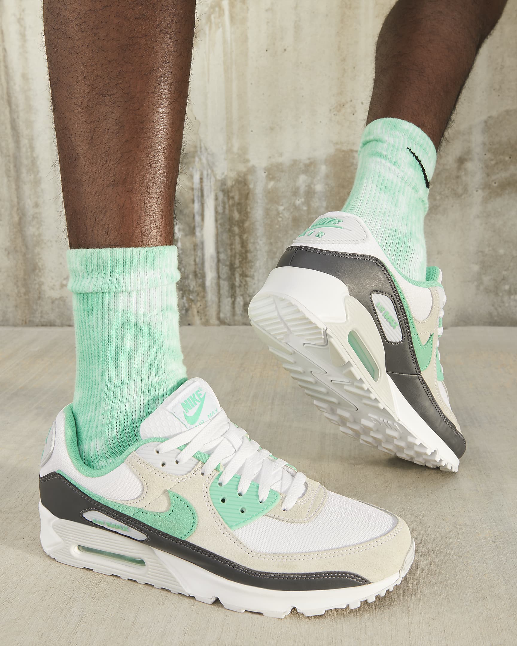 Nike Air Max 90 Men's Shoes. Nike ID