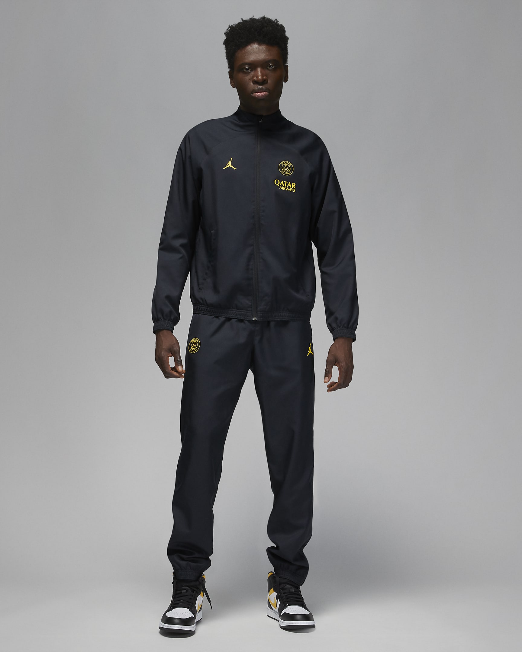 Paris Saint-Germain Strike Fourth Men's Jordan Dri-FIT Woven Football ...