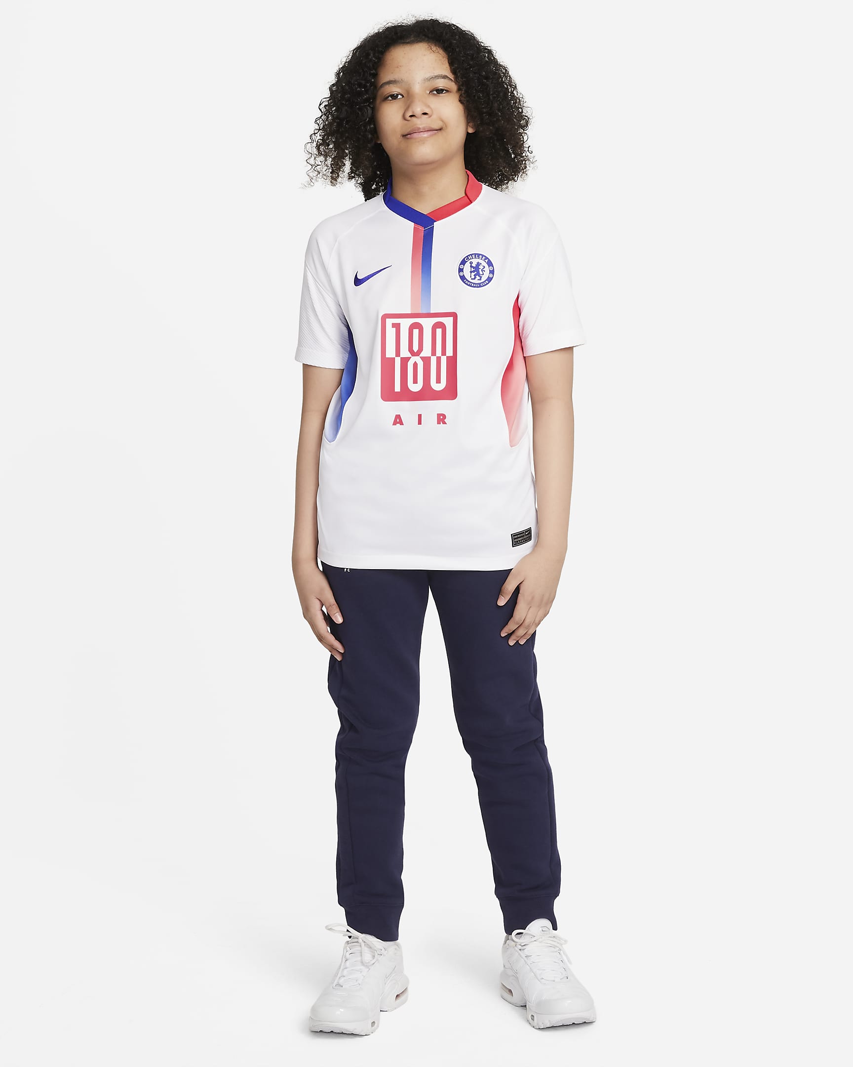Chelsea F.C. Stadium Air Max Older Kids' Football Shirt. Nike DK