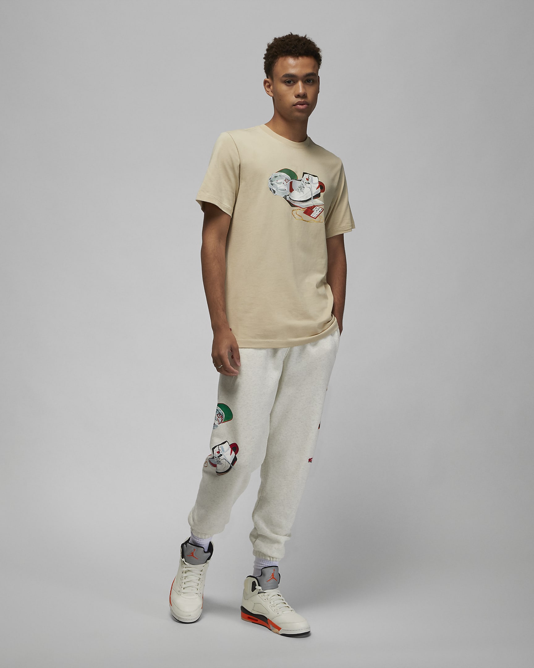 T-shirt Jordan Artist Series by Jacob Rochester para homem. Nike PT