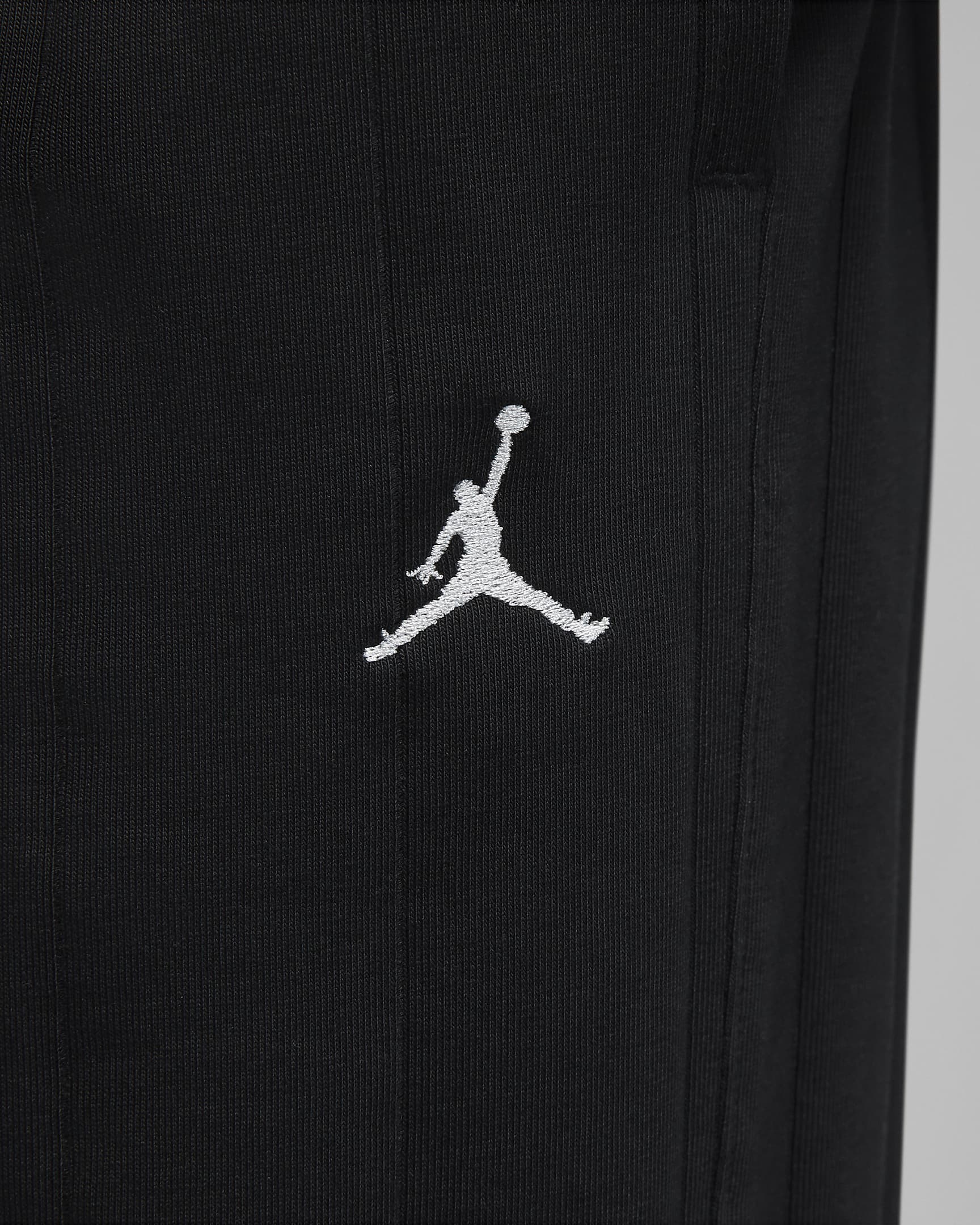 Jordan Women's Knit Trousers. Nike IN