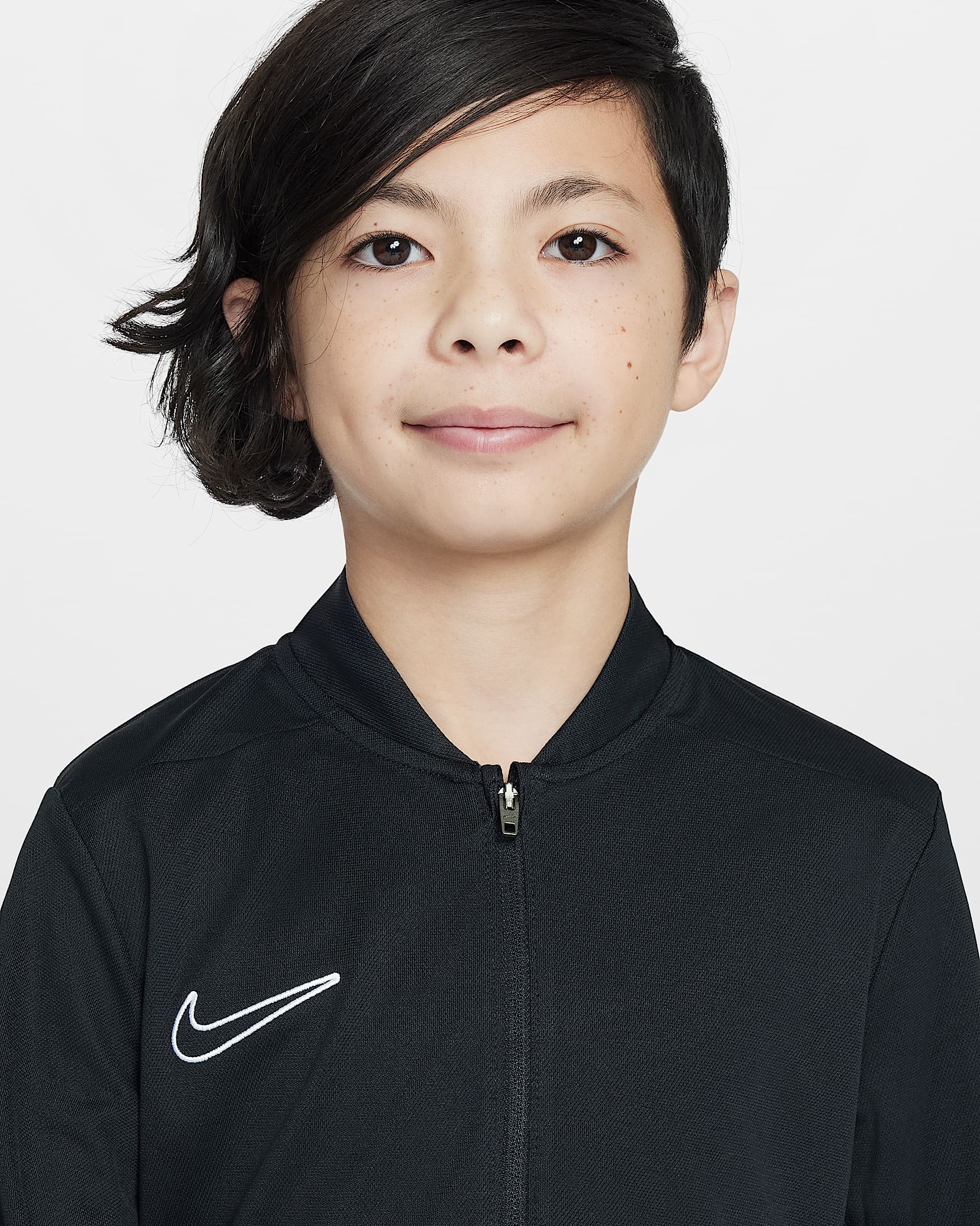 Nike Academy Older Kids' Dri-FIT Football Tracksuit. Nike IL