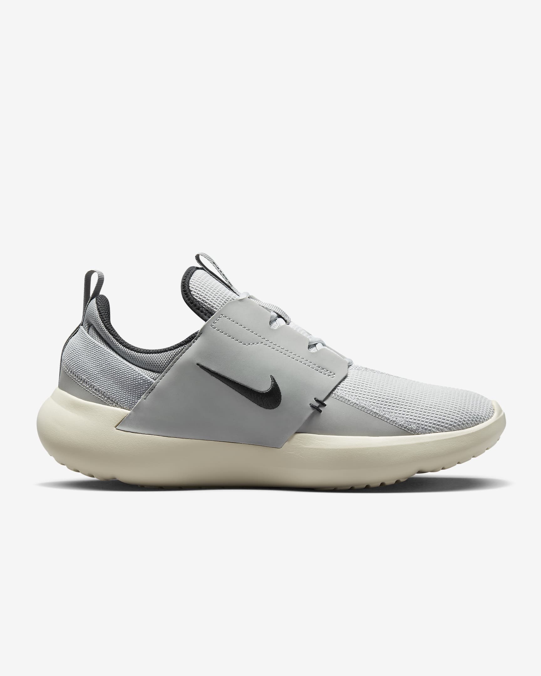 Chaussure Nike E-Series AD pour homme. Nike LU
