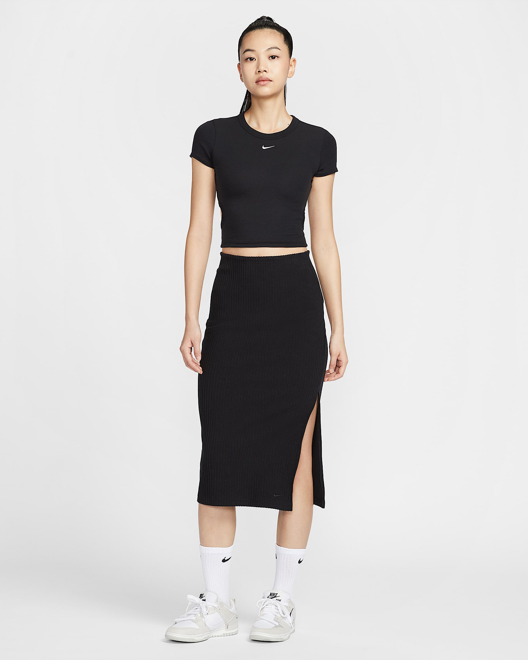 Nike Sportswear Chill Knit Women's Tight Short-Sleeve Cropped Mini-Rib ...