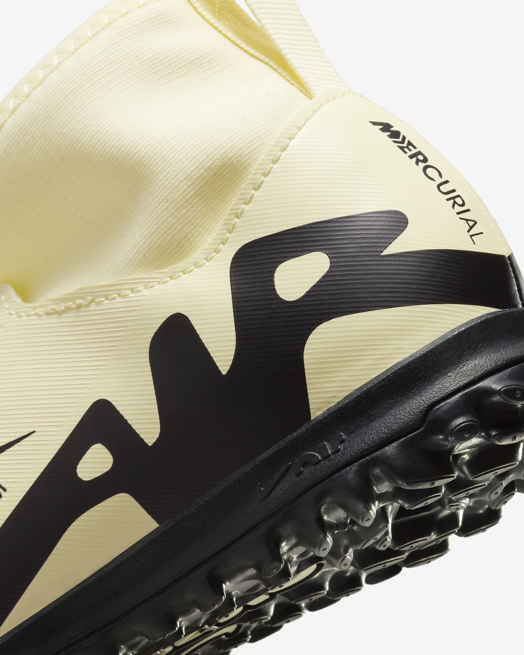 Scarpa da calcio a taglio alto per erba sintetica Nike Jr. Mercurial ...
