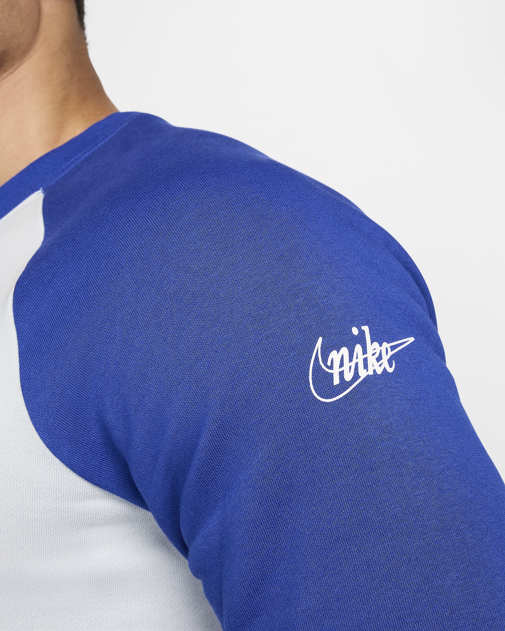 Nike Historic Raglan (NFL Seahawks) Men's Sweatshirt. Nike AT