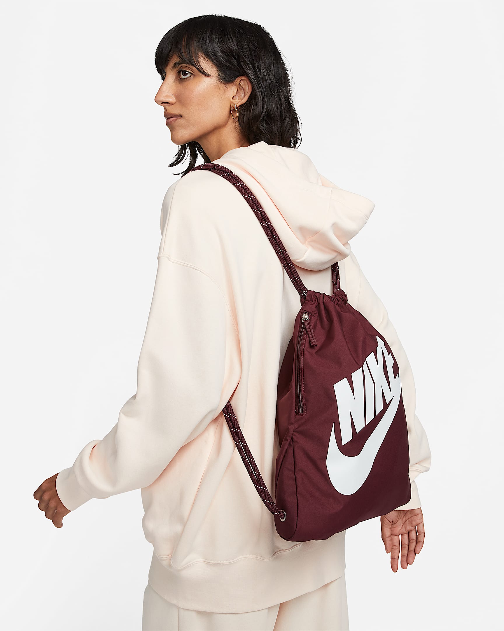 Nike Heritage Drawstring Bag (13L). Nike PH