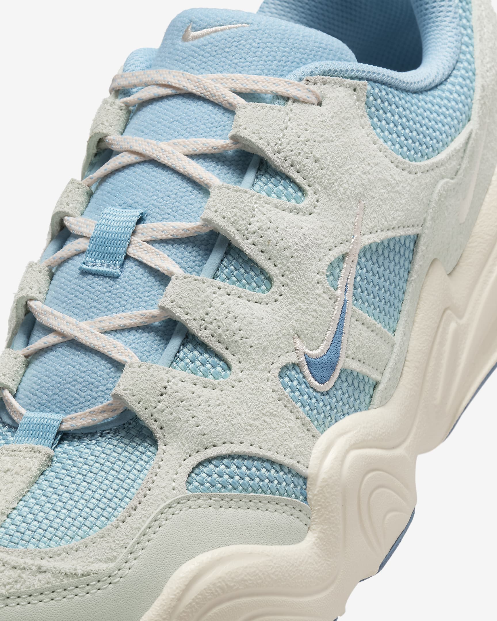 Nike Tech Hera Women's Shoes. Nike LU