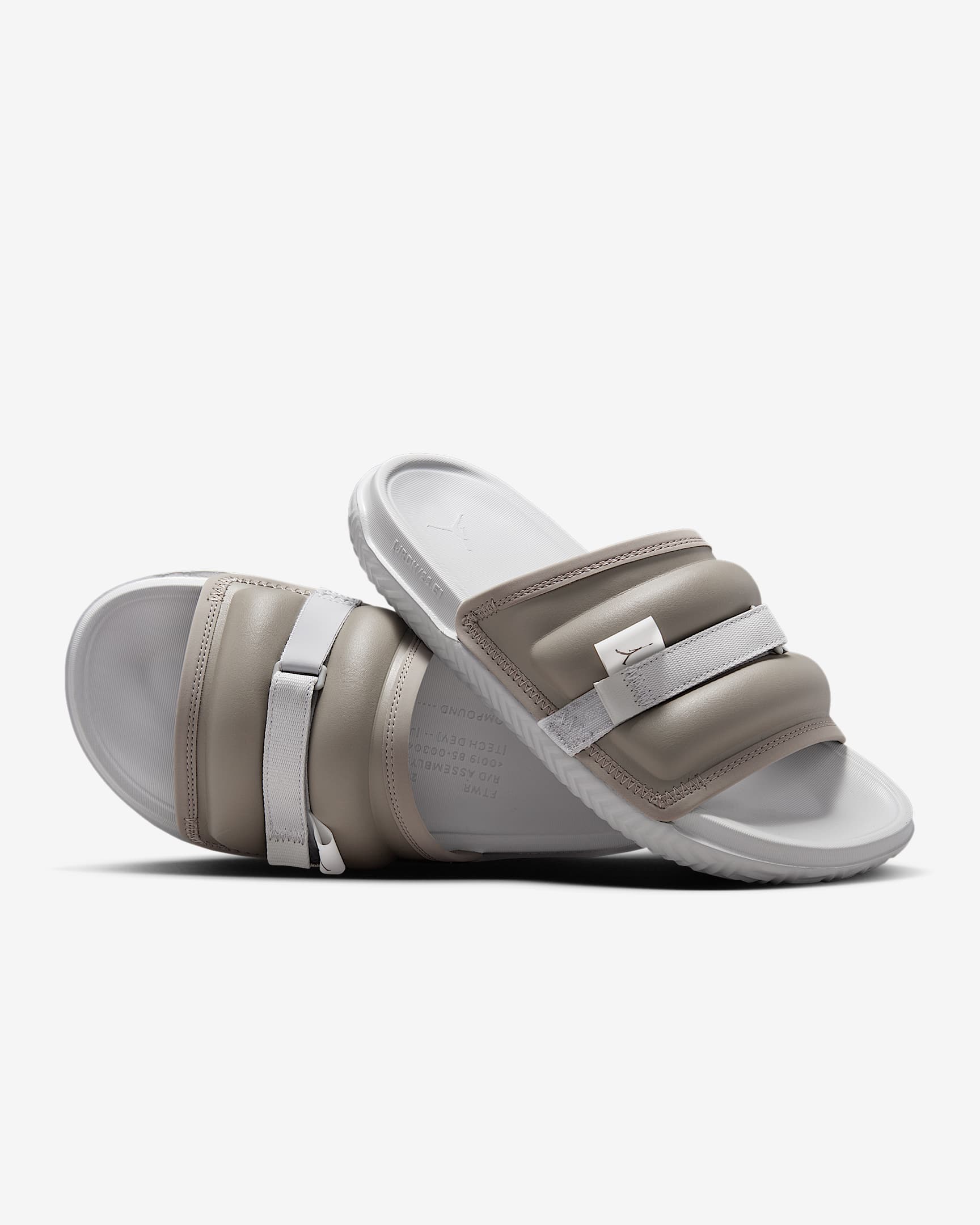 Jordan Super Play Men's Slides. Nike IN