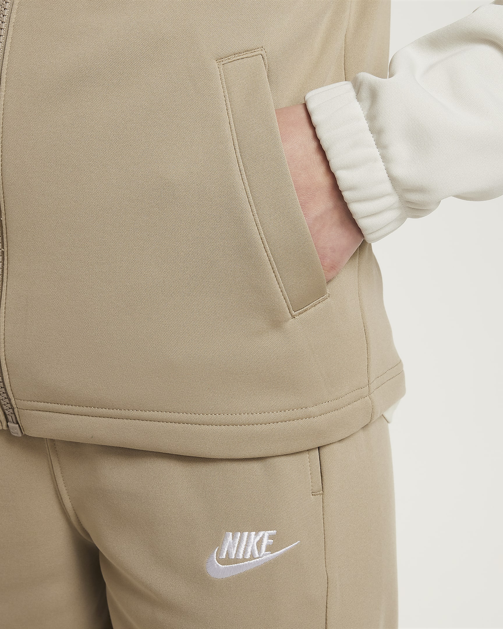 Nike Sportswear Older Kids' Tracksuit. Nike UK