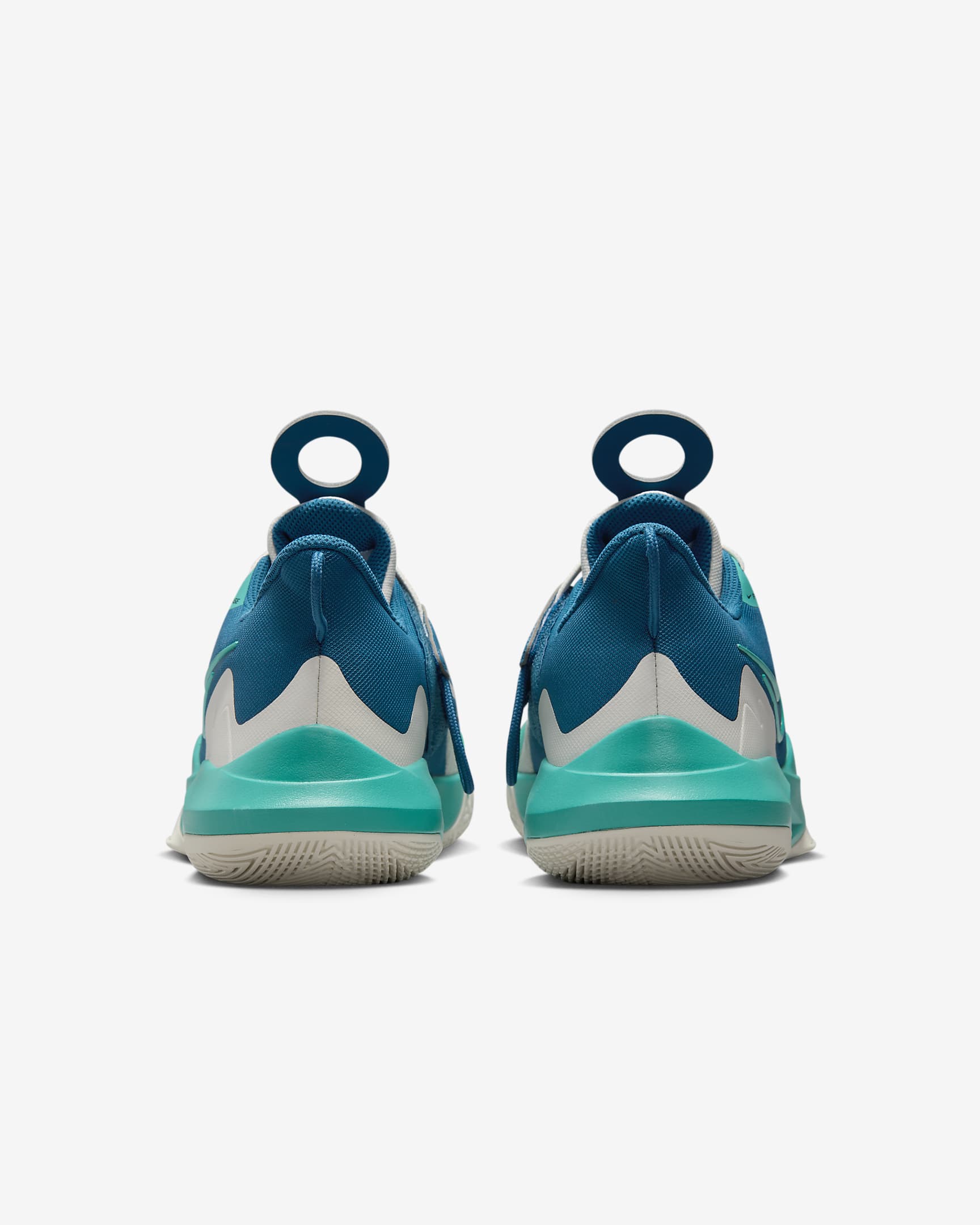 Nike Precision 6 FlyEase 籃球鞋。Nike TW